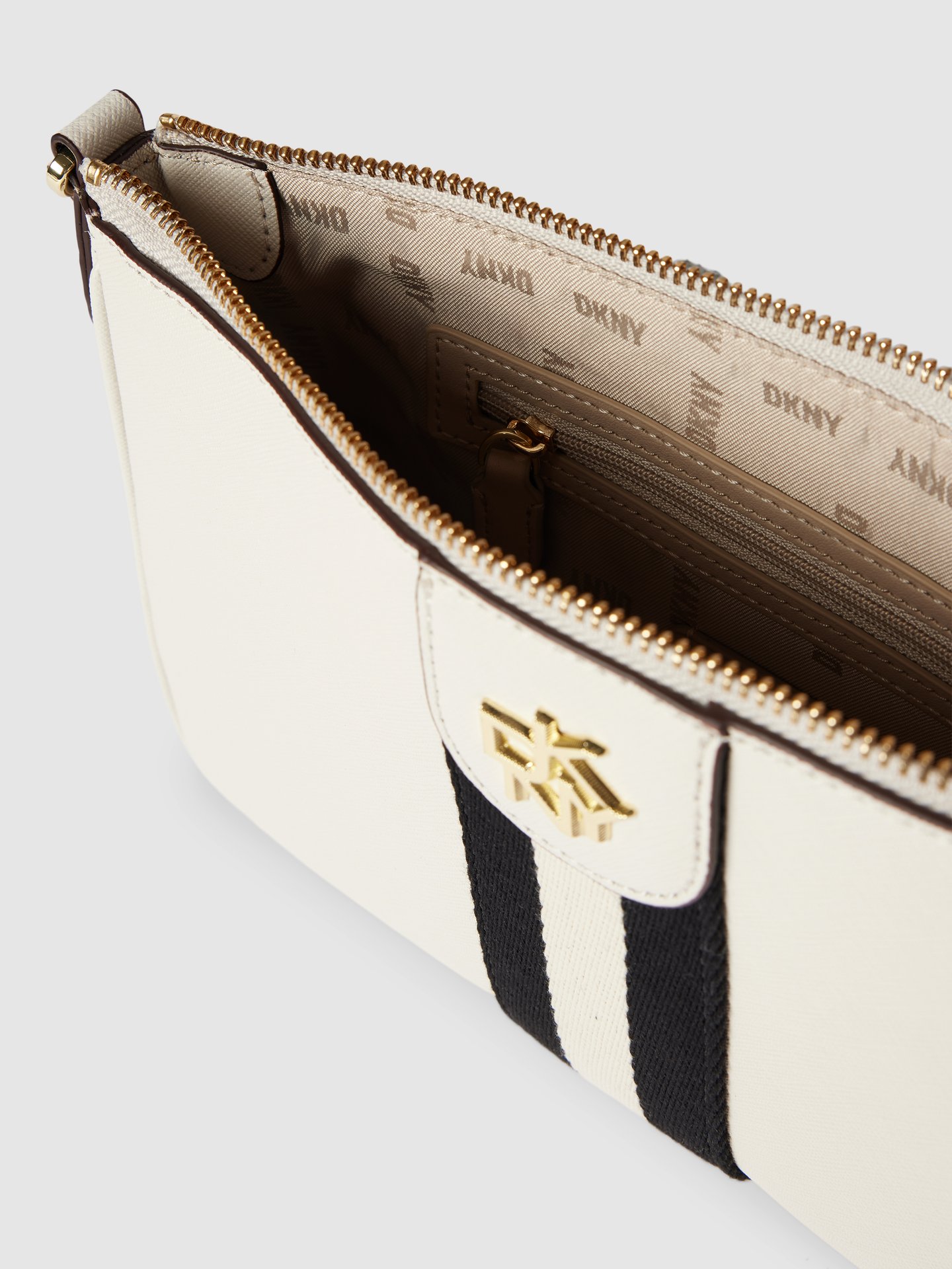 DKNY Schoudertas met labeldetail, model 'CAROL' in ecru online kopen | P&C