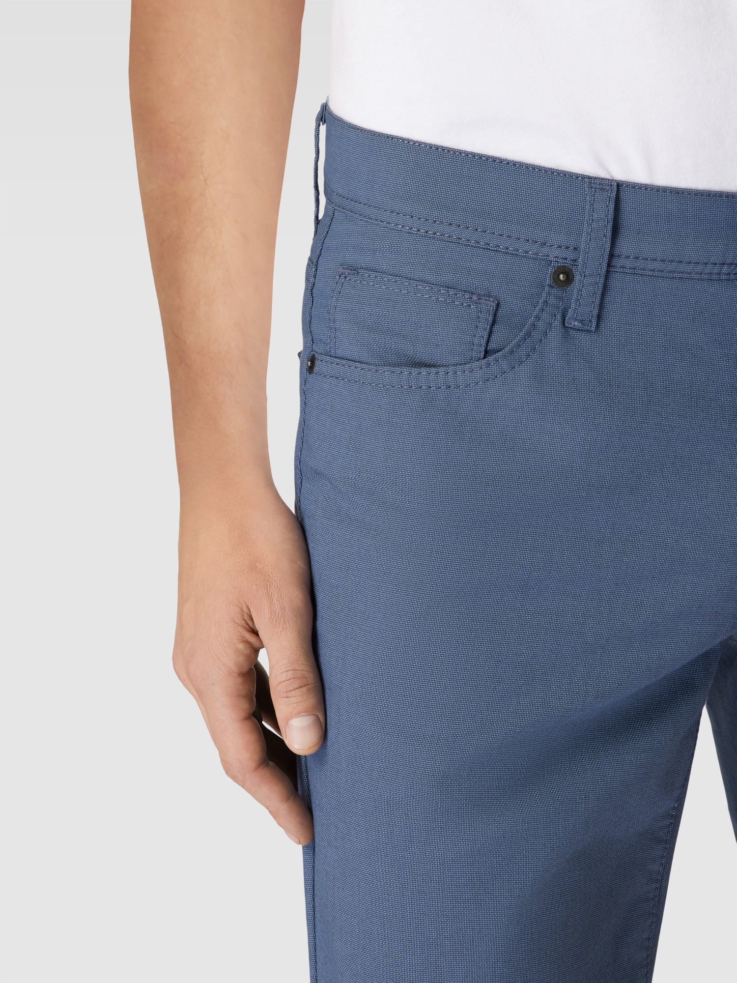 Brax Stoffhose im 5-Pocket-Design Modell 'Cadiz' (bleu) online kaufen