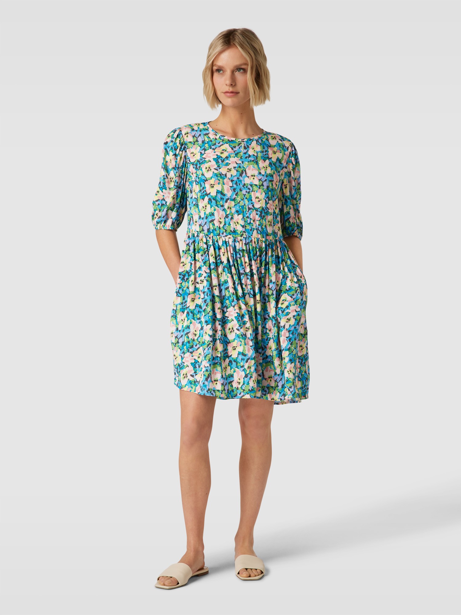 Jake*s Casual Knielanges Kleid mit Allover-Muster aus reiner Viskose ...