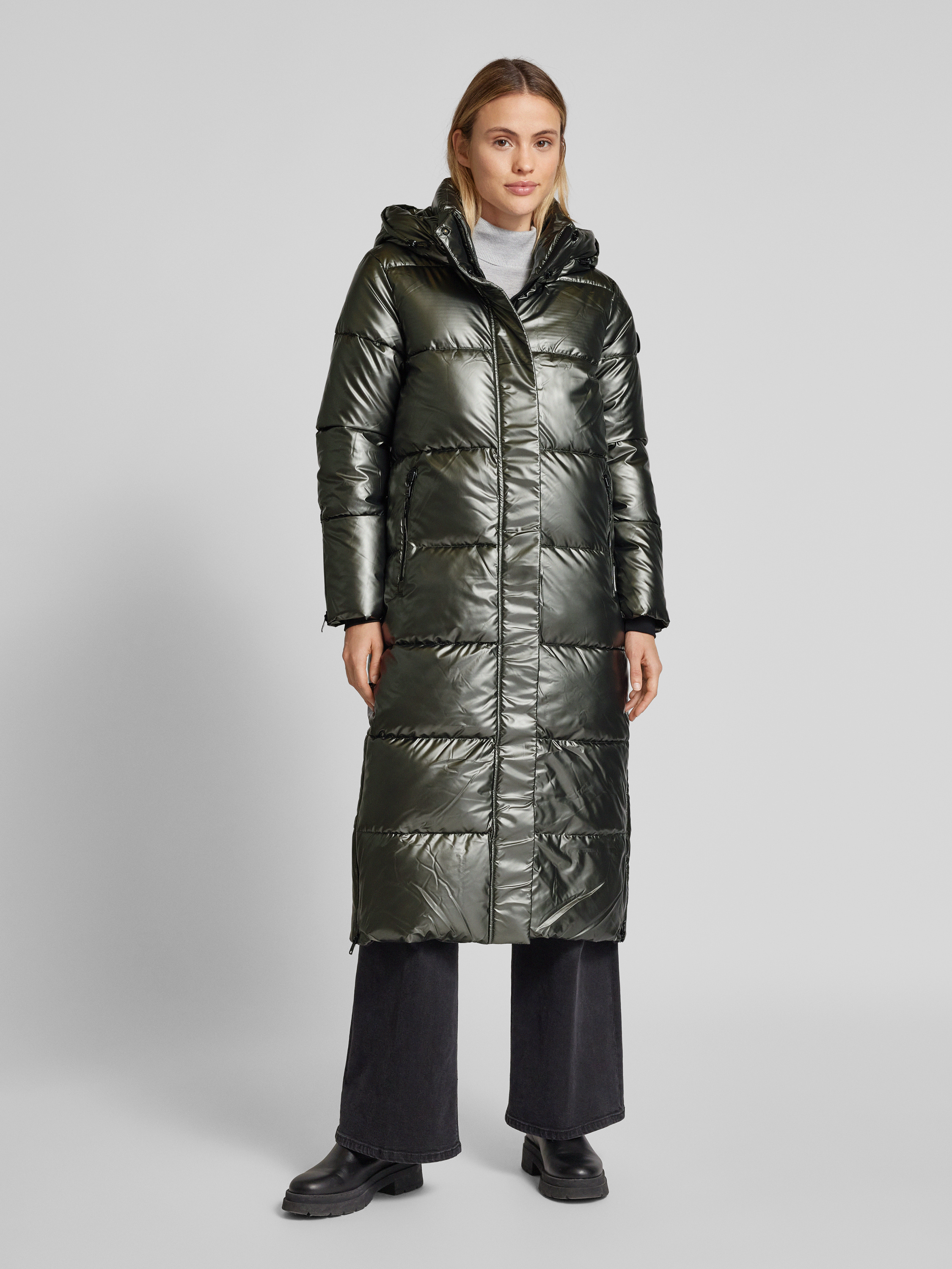 khujo Steppmantel mit Kapuze Modell 'HEDD SHINY' (graphit) online kaufen