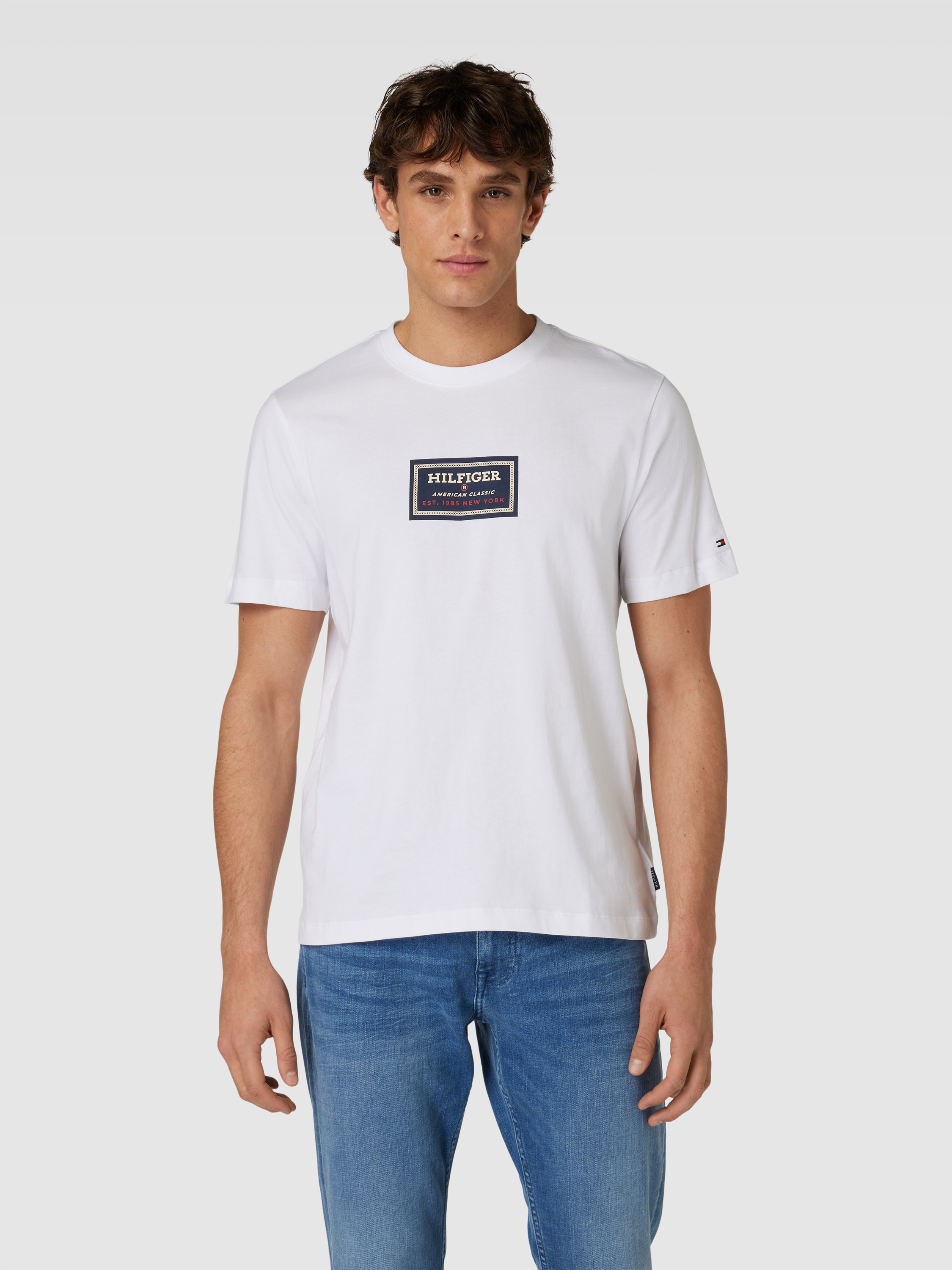 Tommy Hilfiger T-Shirt mit Label-Print (weiss) online kaufen