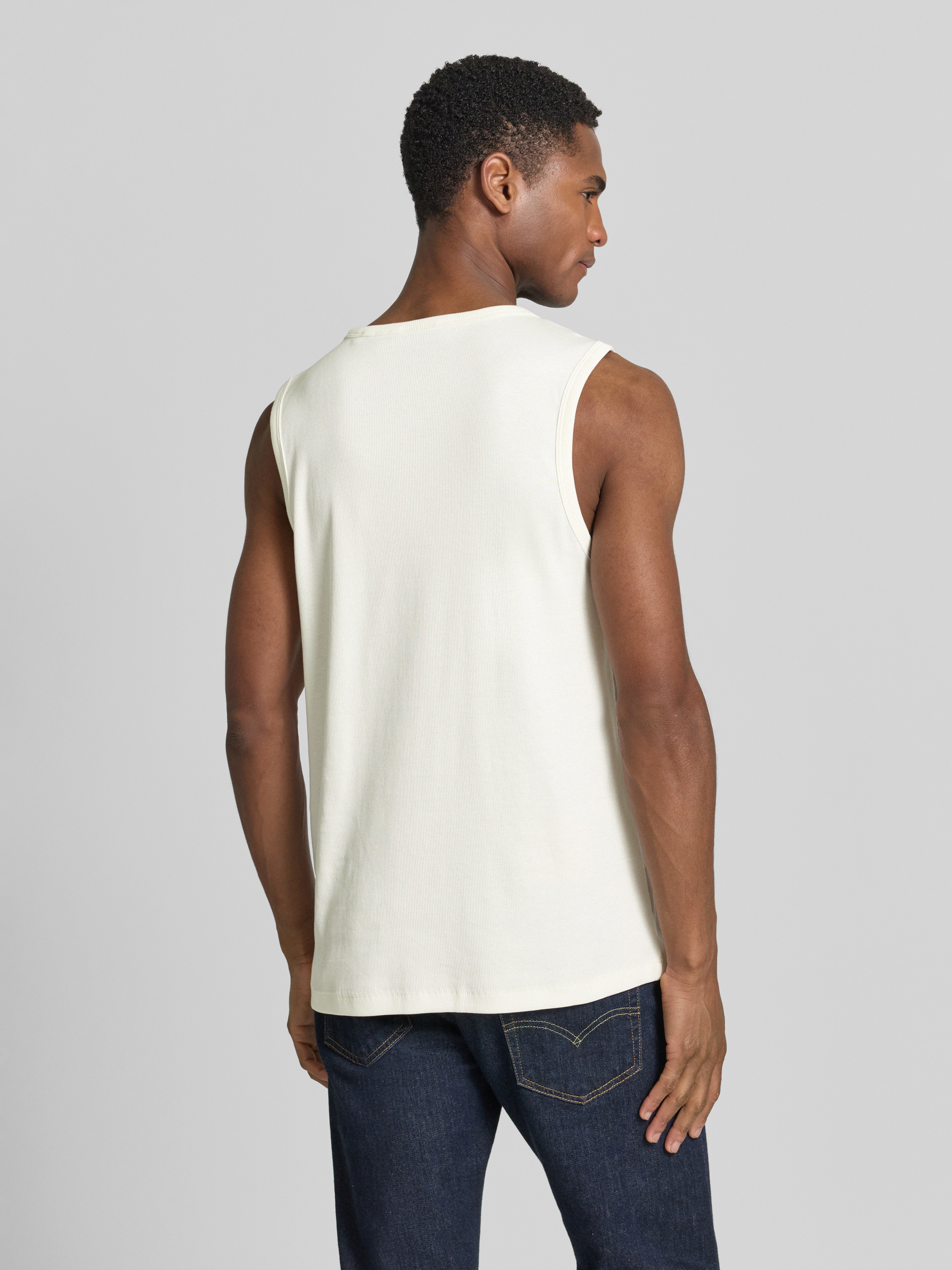 Kup online s.Oliver RED LABEL Top typu tank o kroju slim fit z ...