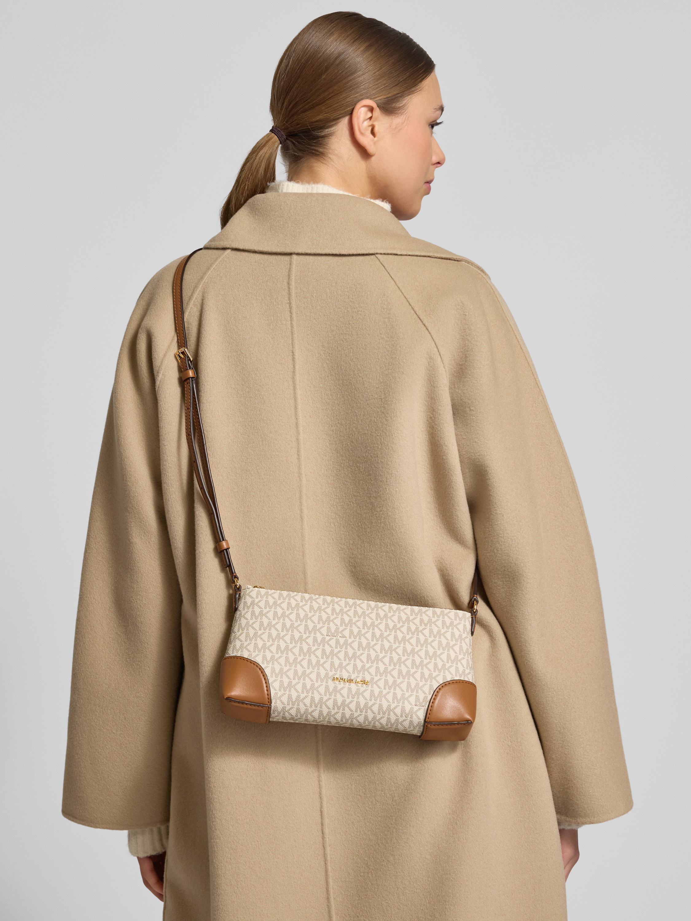 MICHAEL Michael Kors Handtas met all-over logoprint, model 'Murphy' in ...