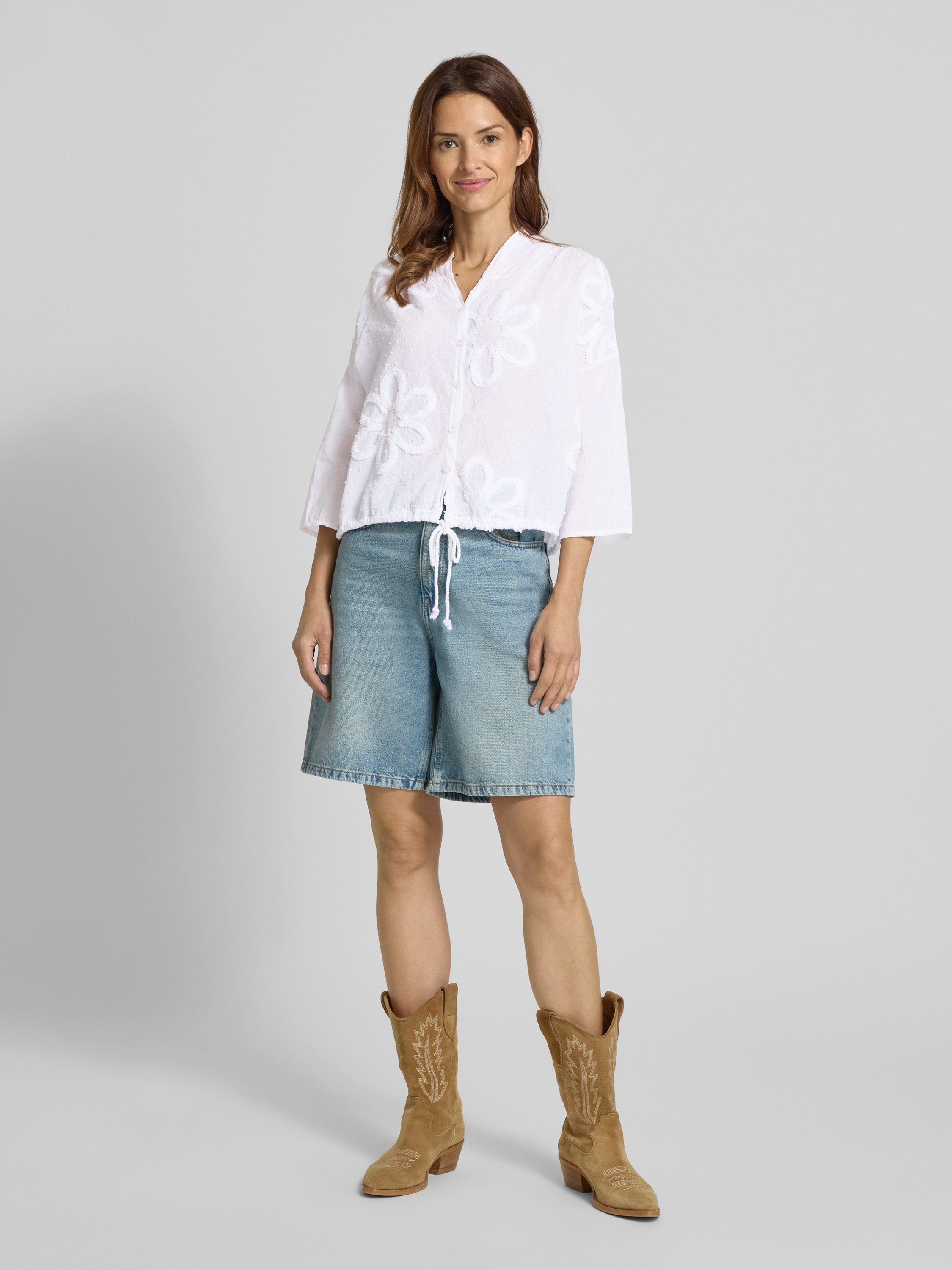 ZABAIONE Boxy Fit Bluse mit Kapuze und Tunnelzug (weiss) online kaufen