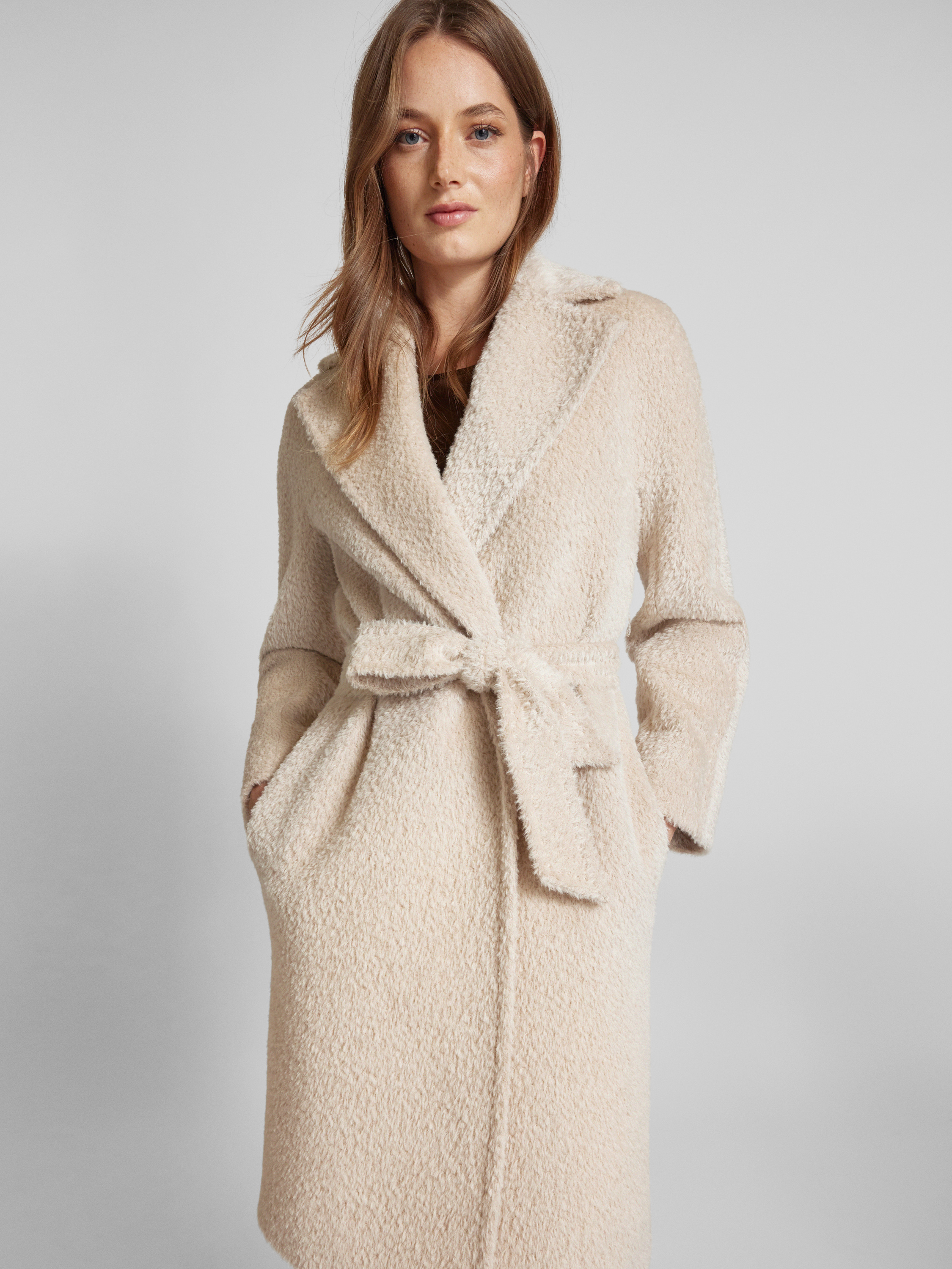 Max Mara Studio Mantel aus Alpaka-Mix mit Reverskragen Modell 'GALANTE' (beige) online kaufen