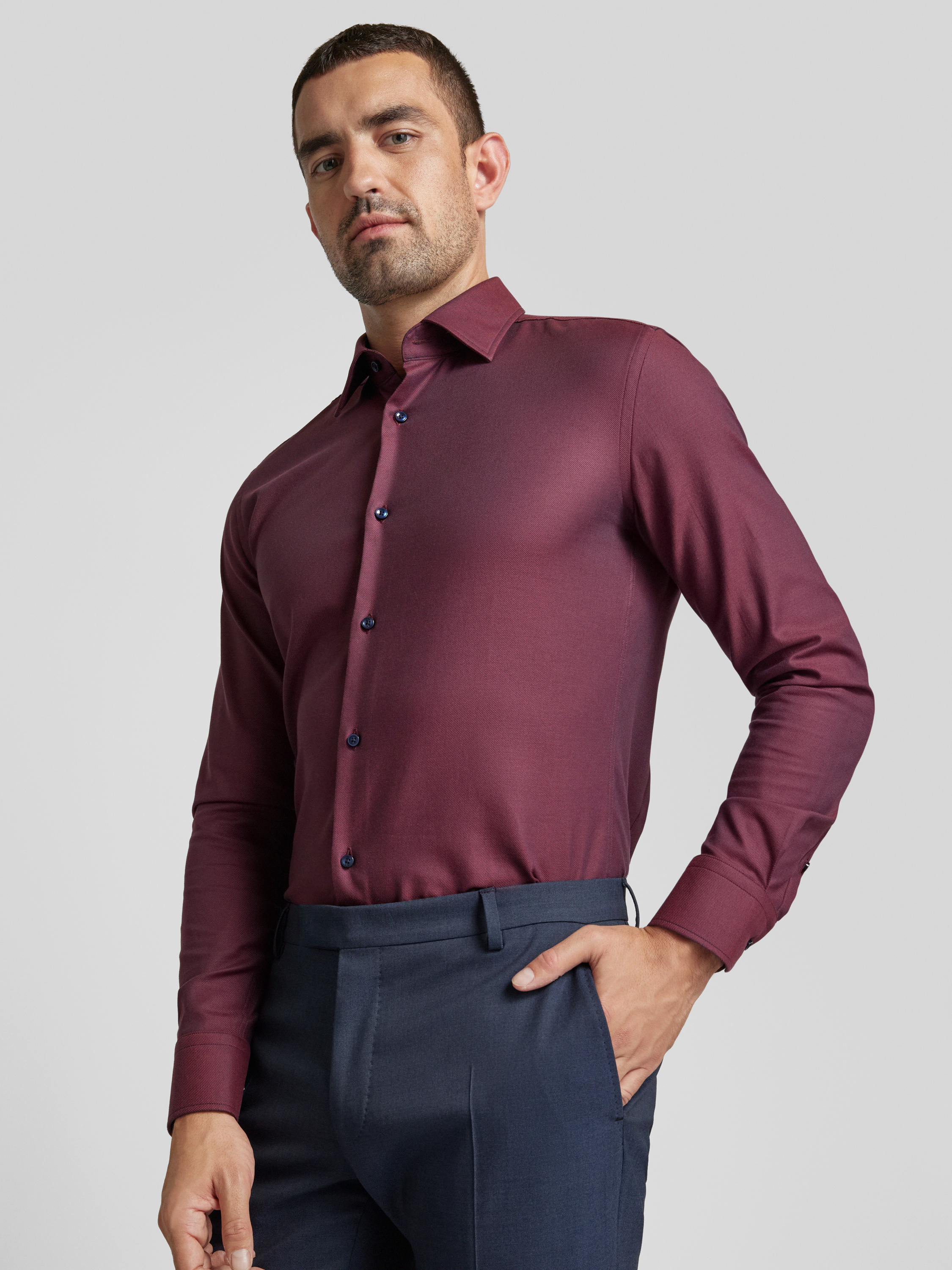 BOSS Slim Fit Business-Hemd mit Kentkragen Modell 'Hank' (bordeaux ...