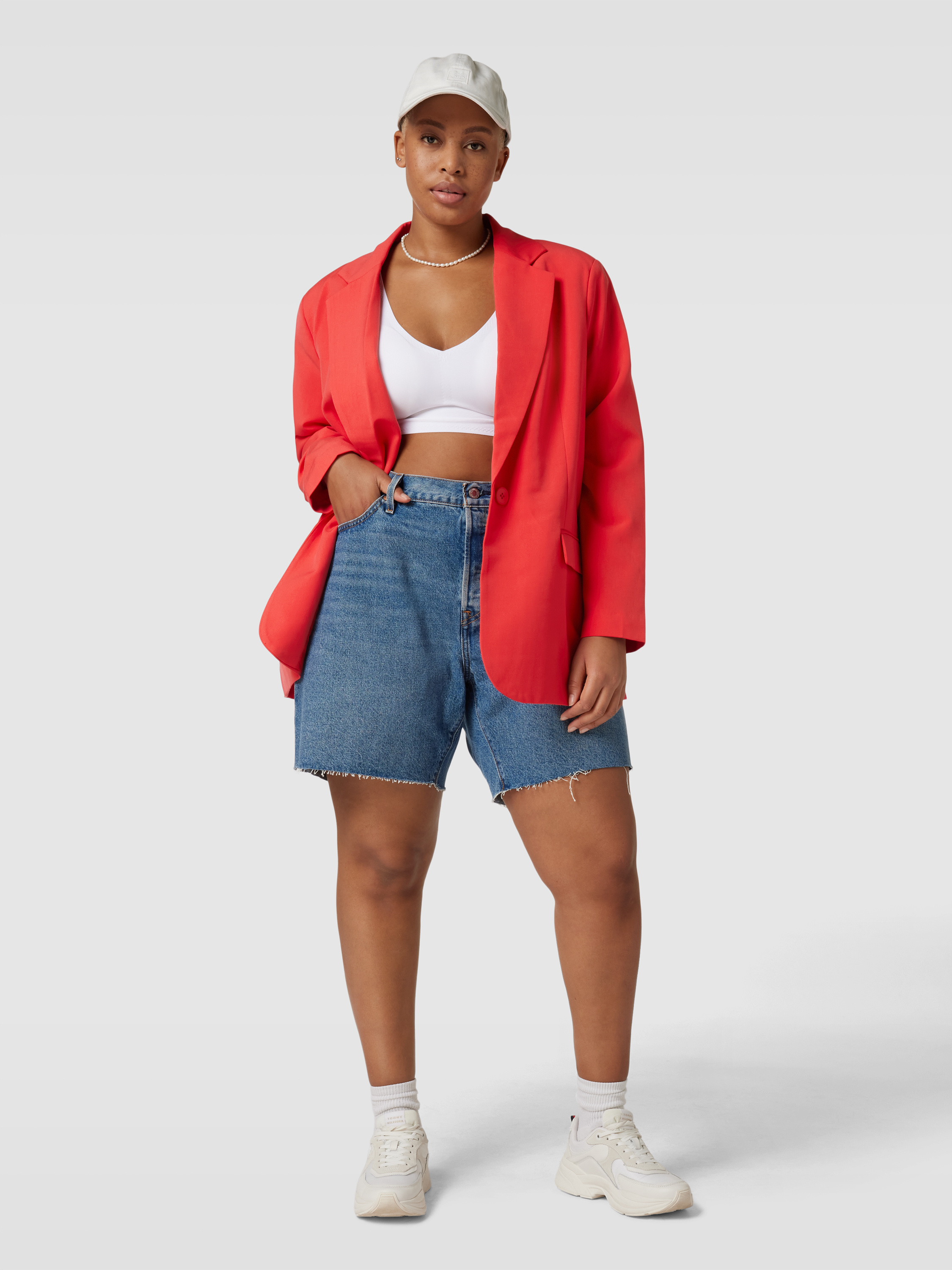 Vero Moda Curve PLUS SIZE Blazer mit Reverskragen Modell 'TROIANTHEA ...