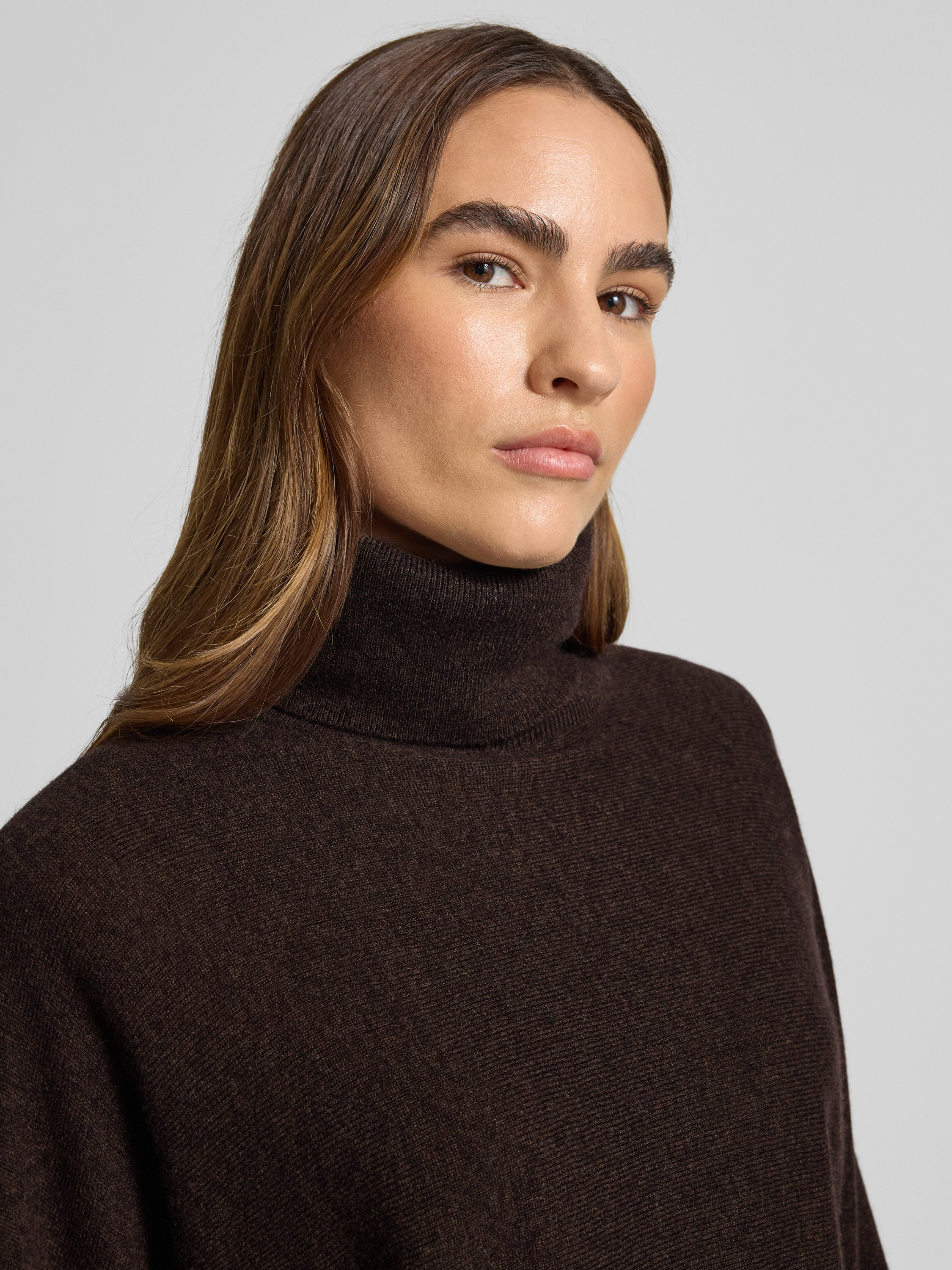 HERZENS Rollkragenpullover aus Baumwoll-Kaschmir-Mix (dunkelbraun ...