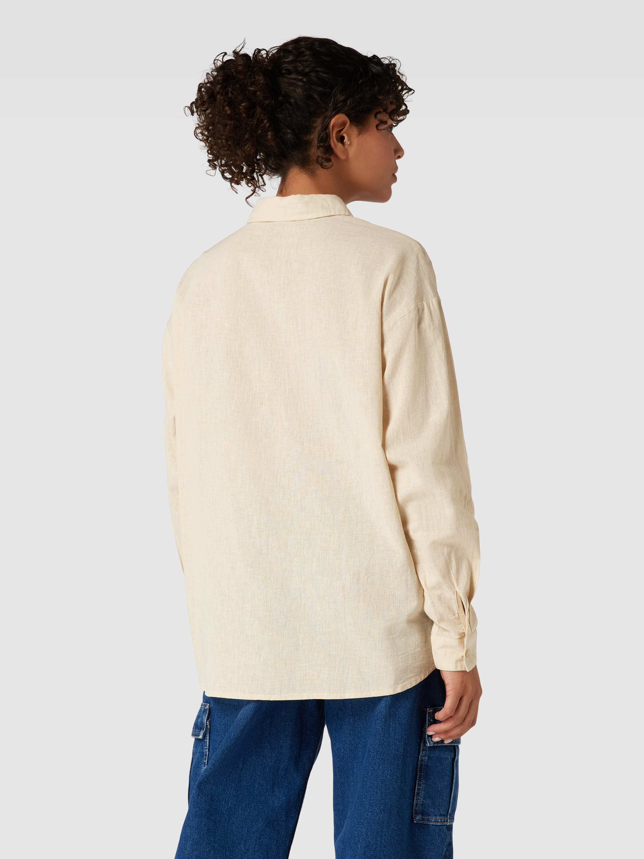 Noisy May Oversized overhemdblouse met overhemdkraag, model 'MOYA' in zand online kopen | P&C