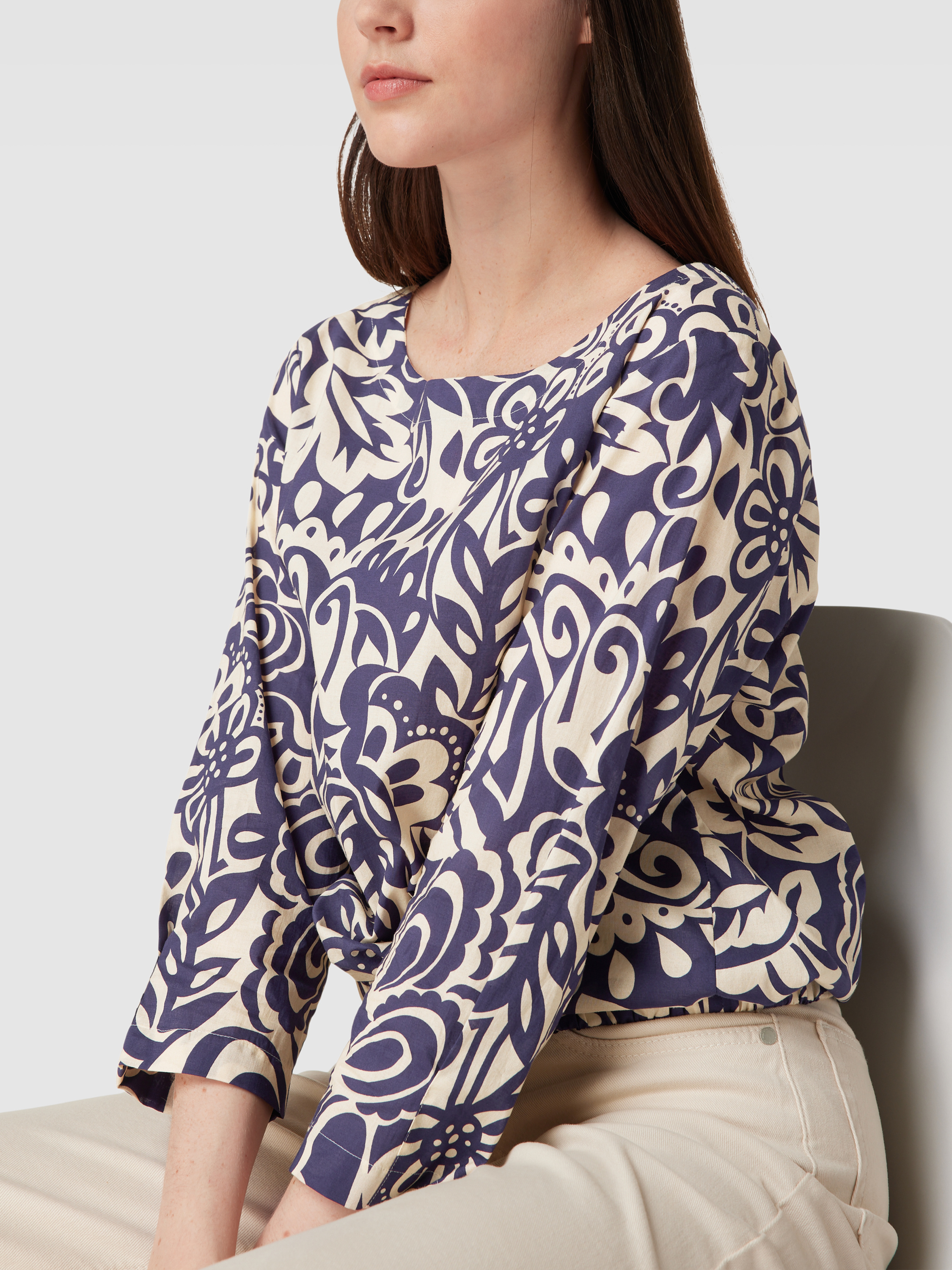 Nadine H Blouse met all-over motief in marineblauw online kopen | P&C