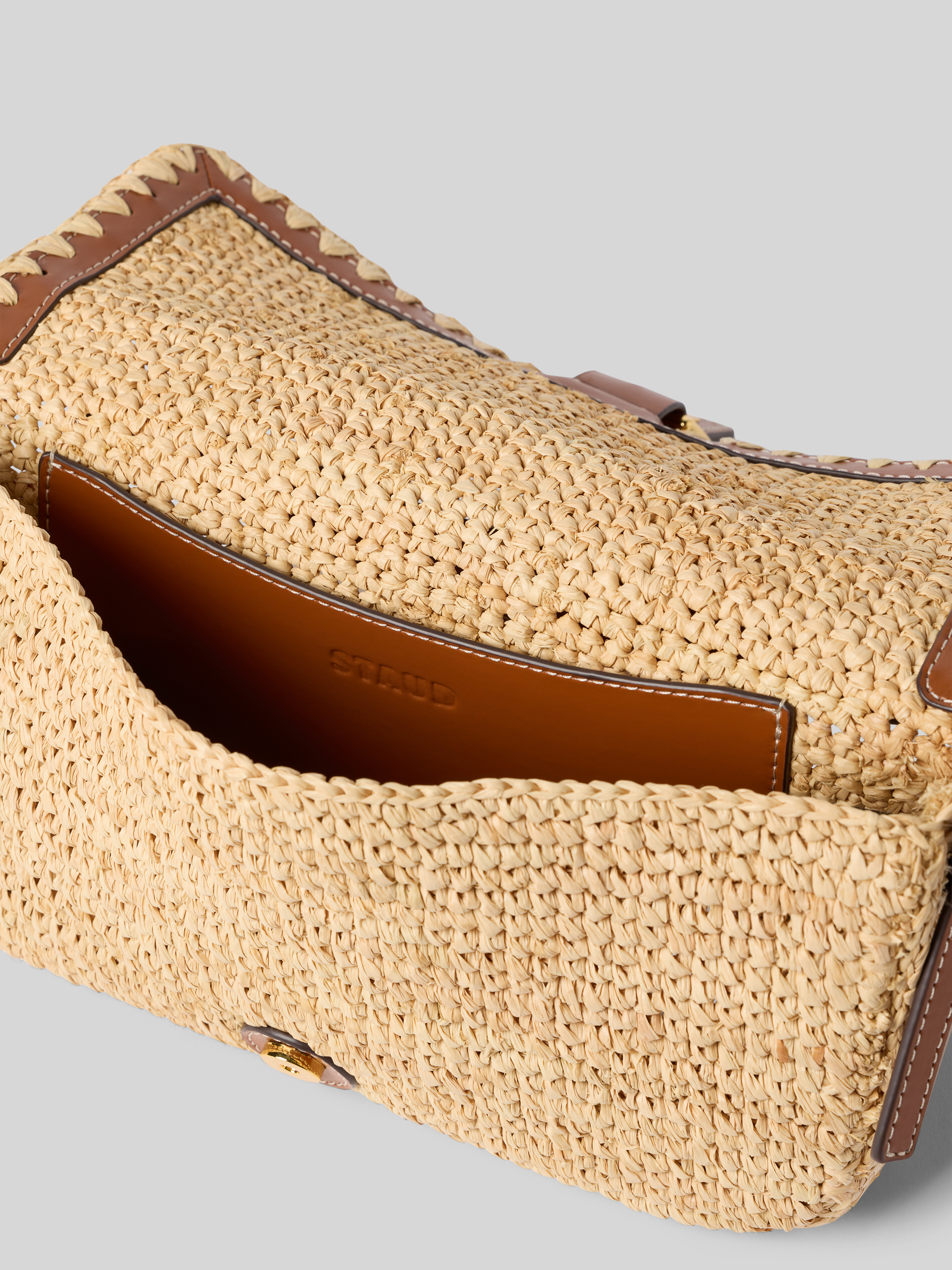 Kup online Staud Torba ze sprzączką i efektem plecionki model ‘Shirley ...