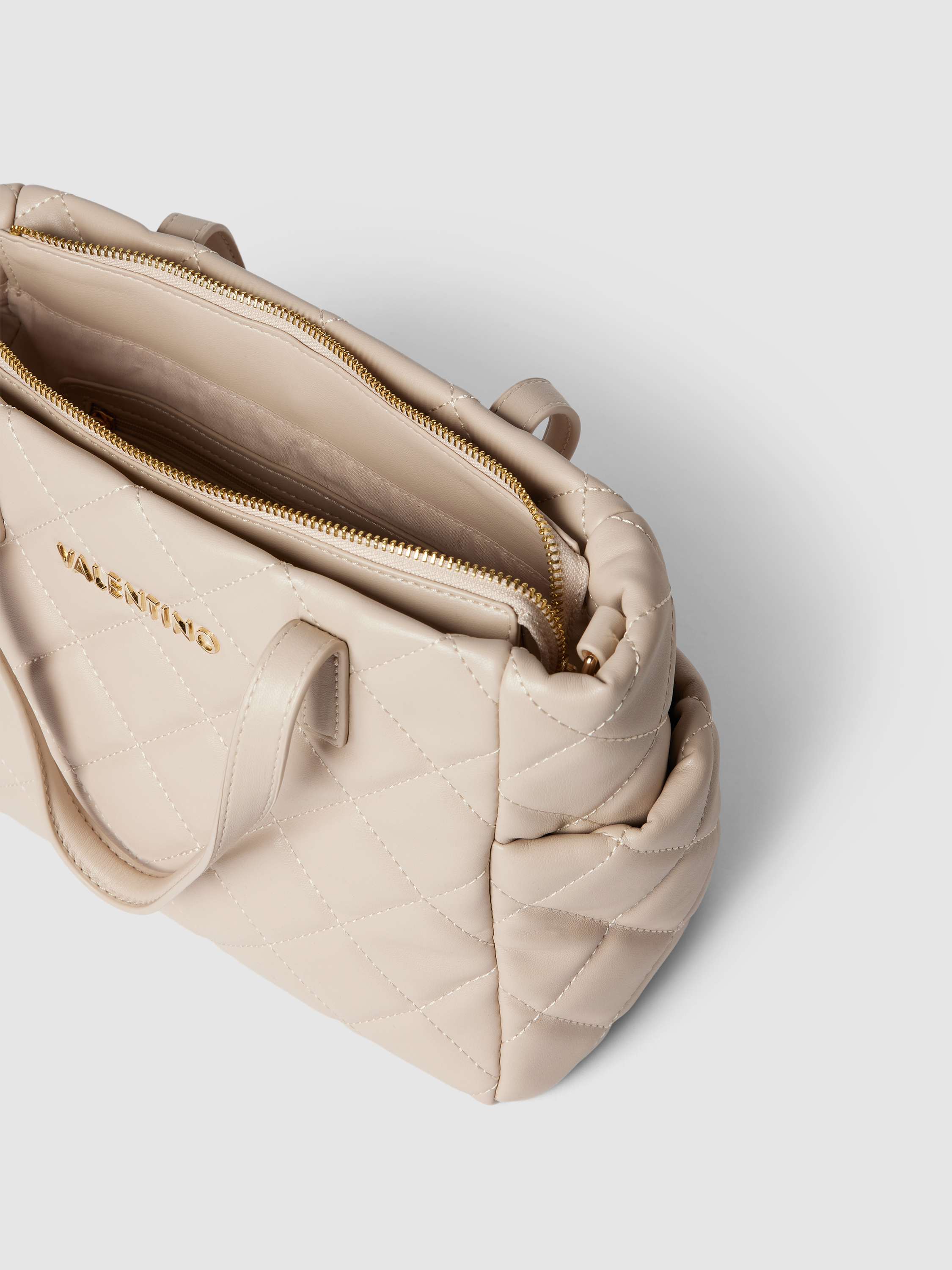 VALENTINO BAGS Handtas met doorgestikte naden, model 'OCARINA' in ecru ...