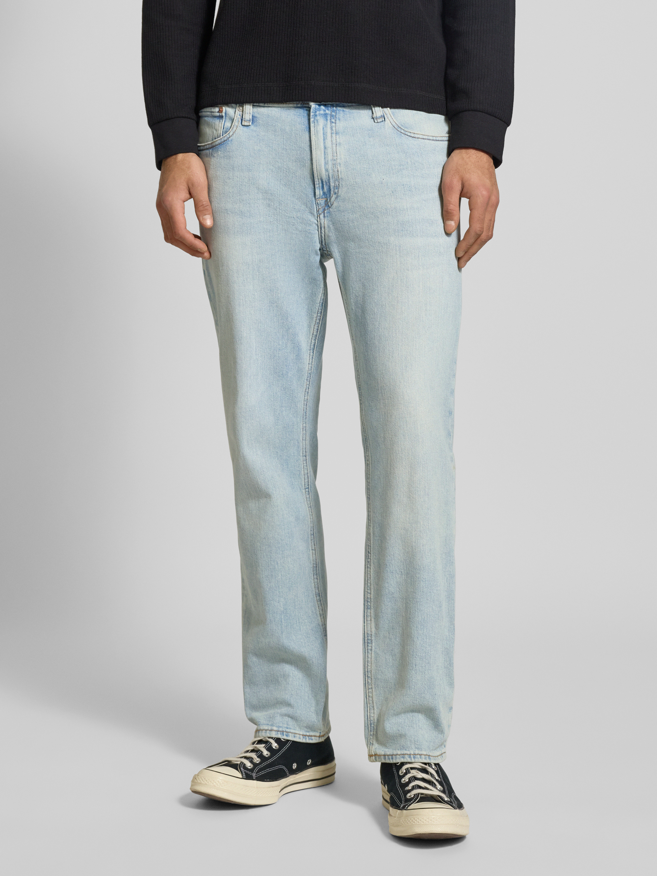 Kup online Jack & Jones Jeansy o kroju straight fit z mieszanki bawełny ...