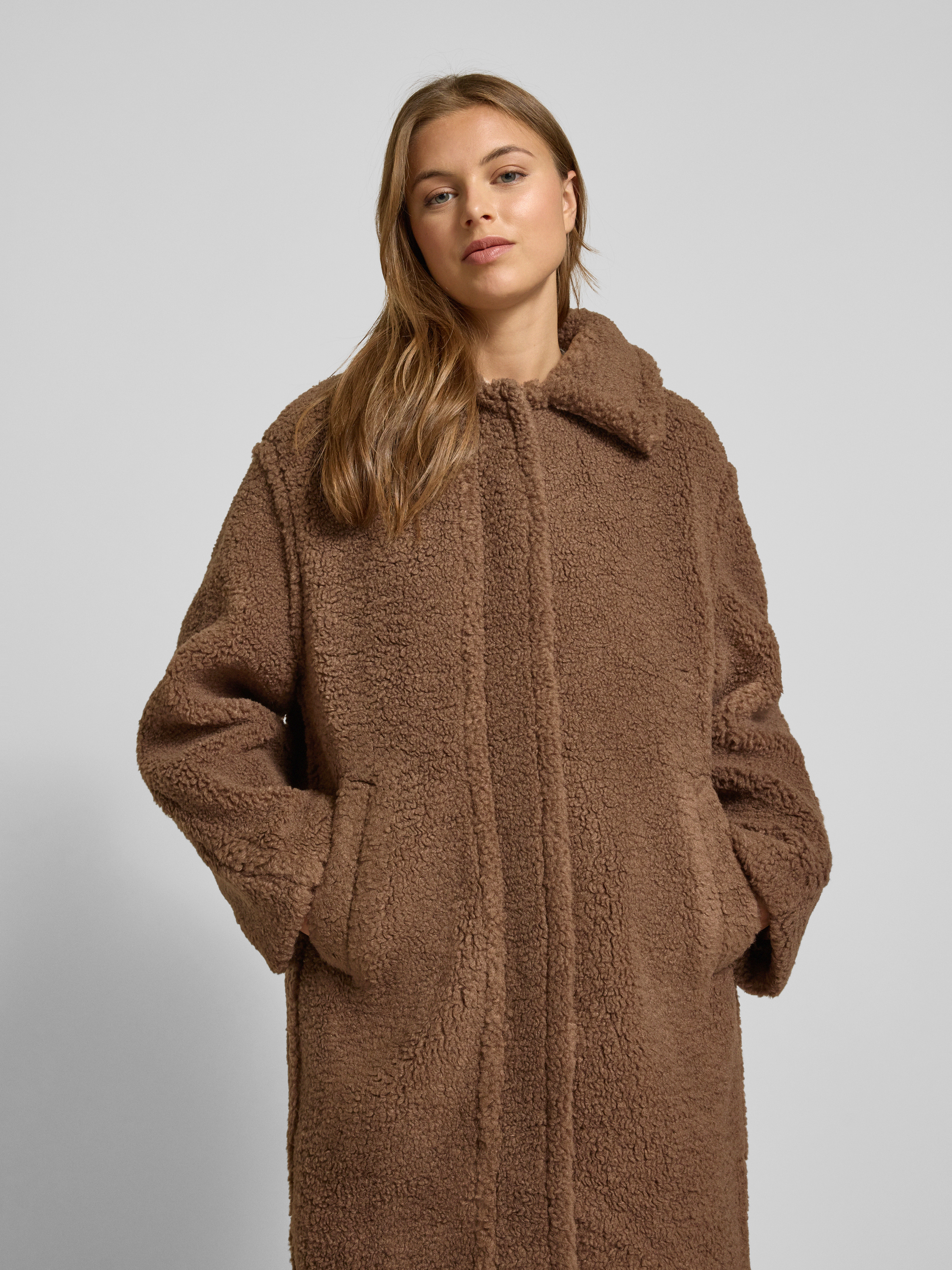 OPUS Lange jas van teddybont met steekzakken, model 'Heddy' in ...