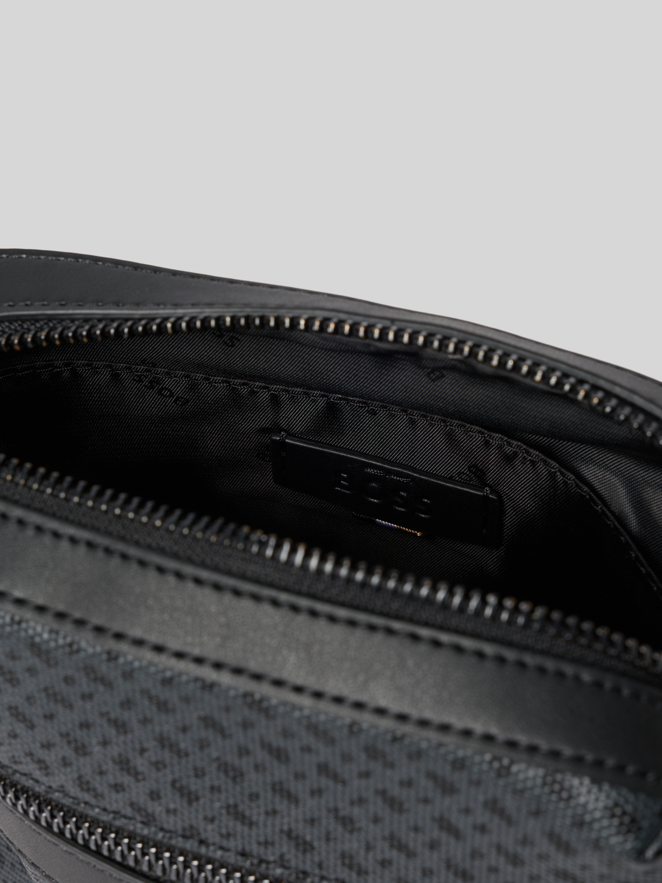 BOSS Umhängetasche mit Allover-Muster Modell 'RAY_NM' (black) online kaufen