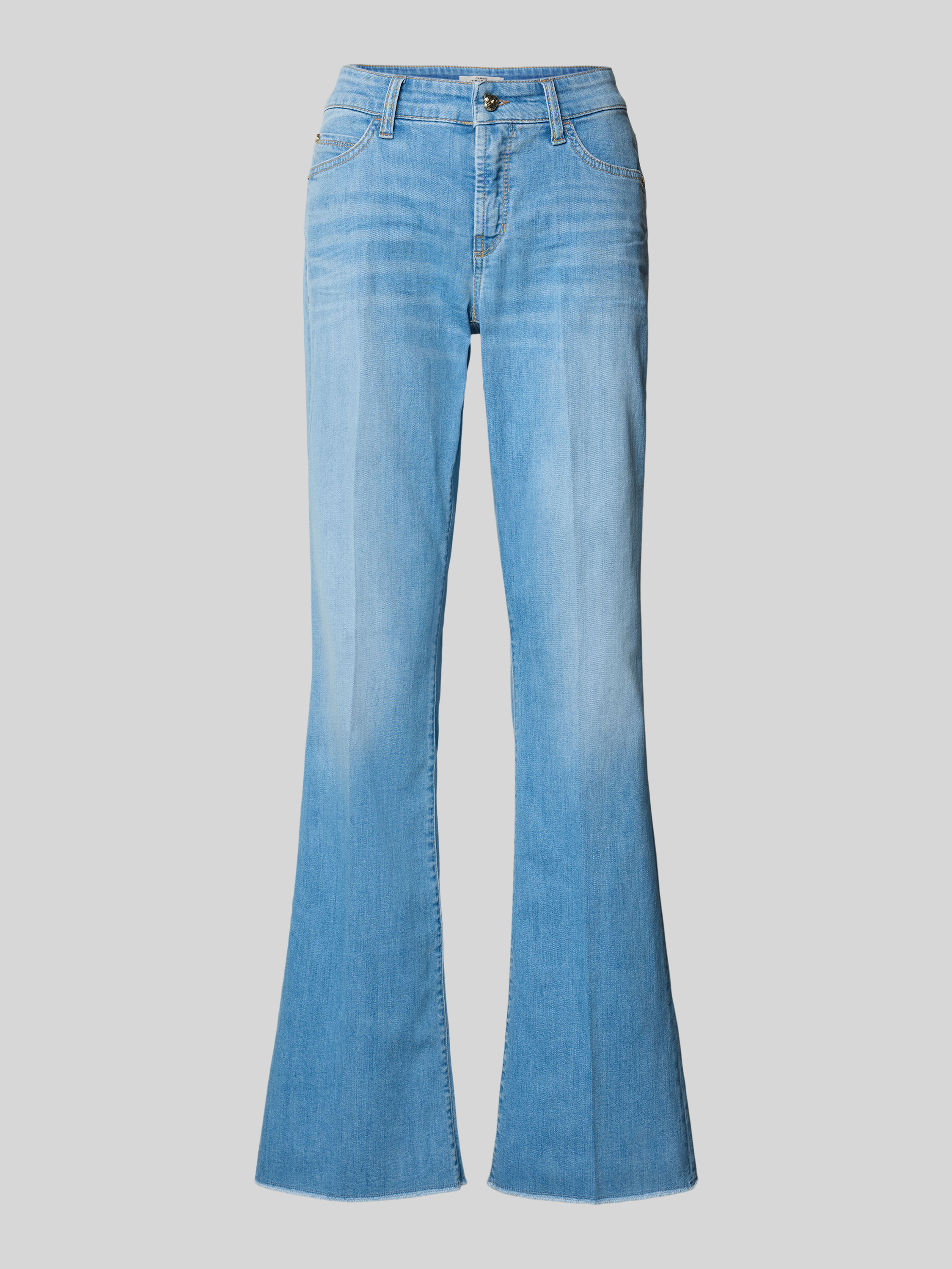 Cambio Flared Jeans mit Eingrifftaschen Modell 'PARIS' (hellblau) online kaufen