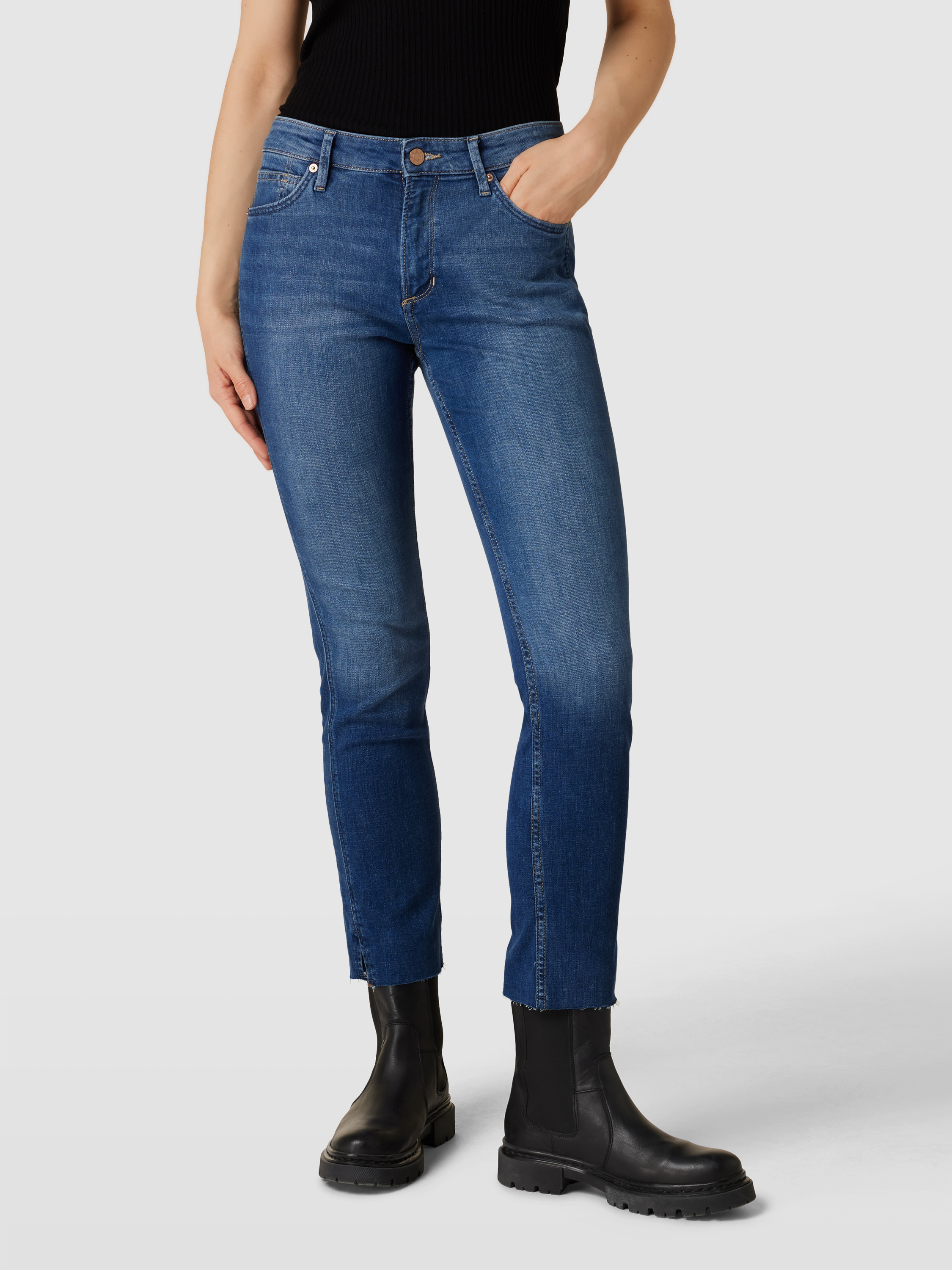 s.Oliver RED LABEL Jeans mit Label-Patch (blau) online kaufen