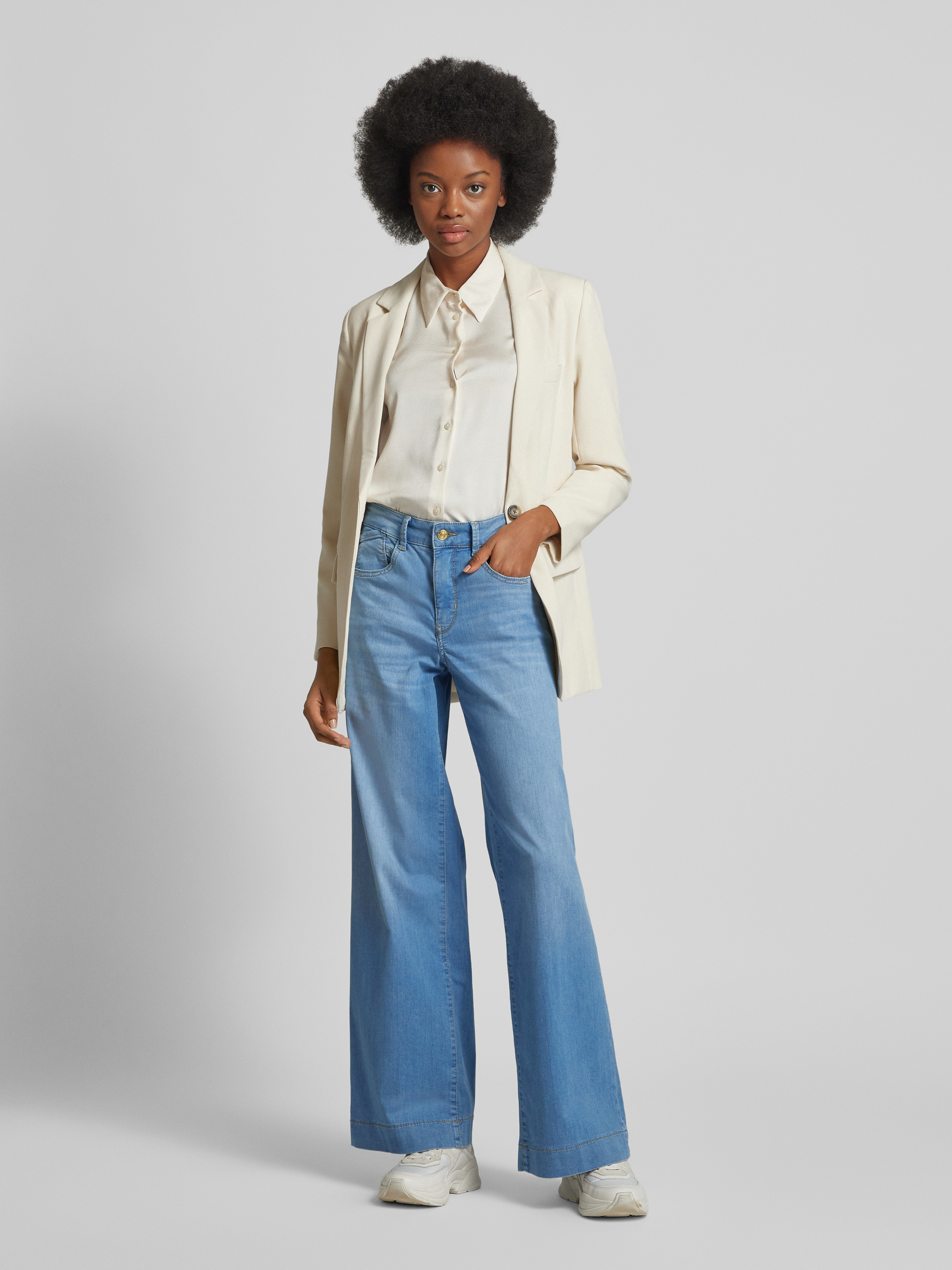 MAC Flared Cut Jeans im 5-Pocket-Design Modell 'RICH PALAZZO' (hellblau ...