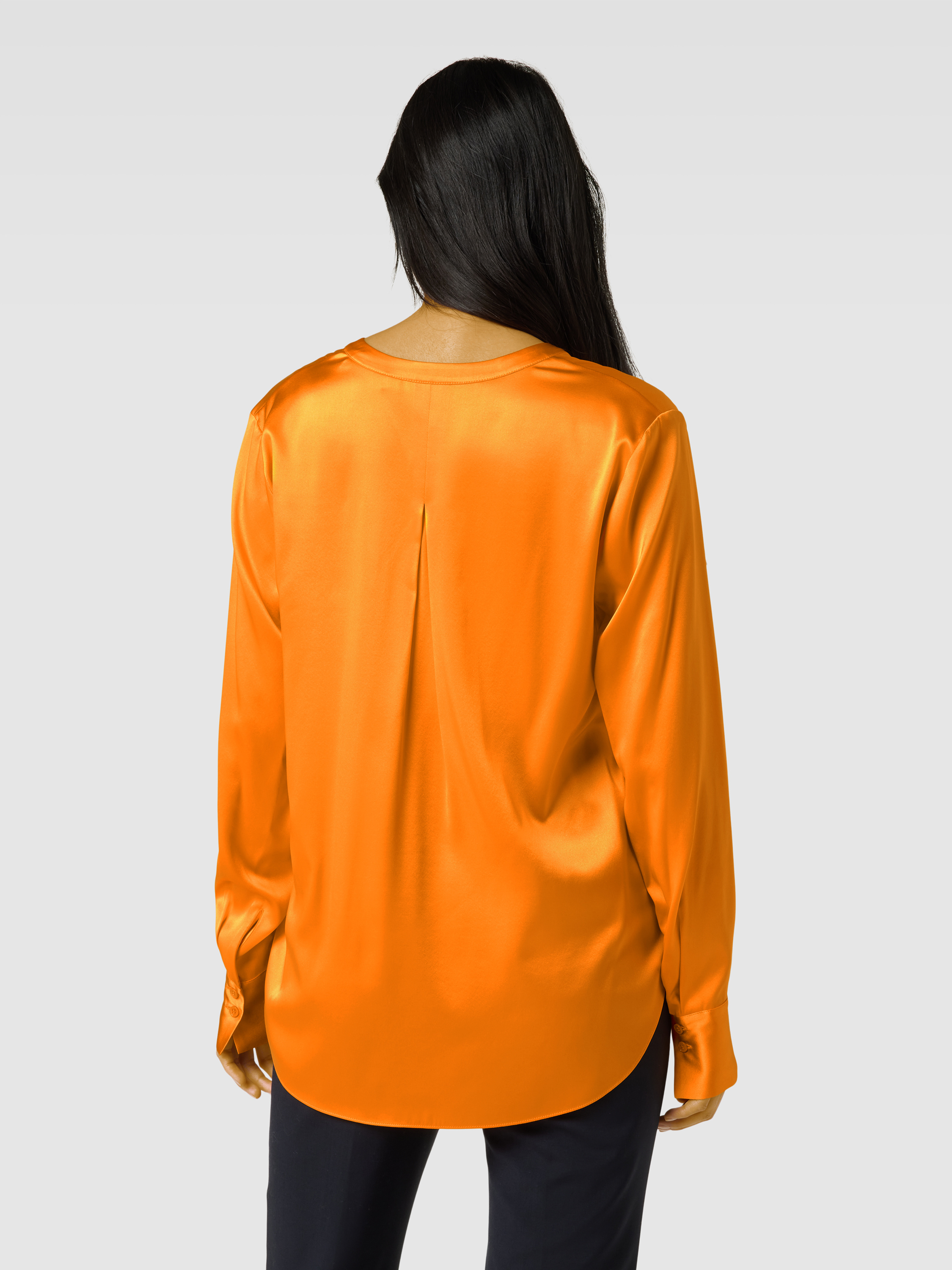 HERZENS Seidenbluse mit V-Ausschnitt (orange) online kaufen