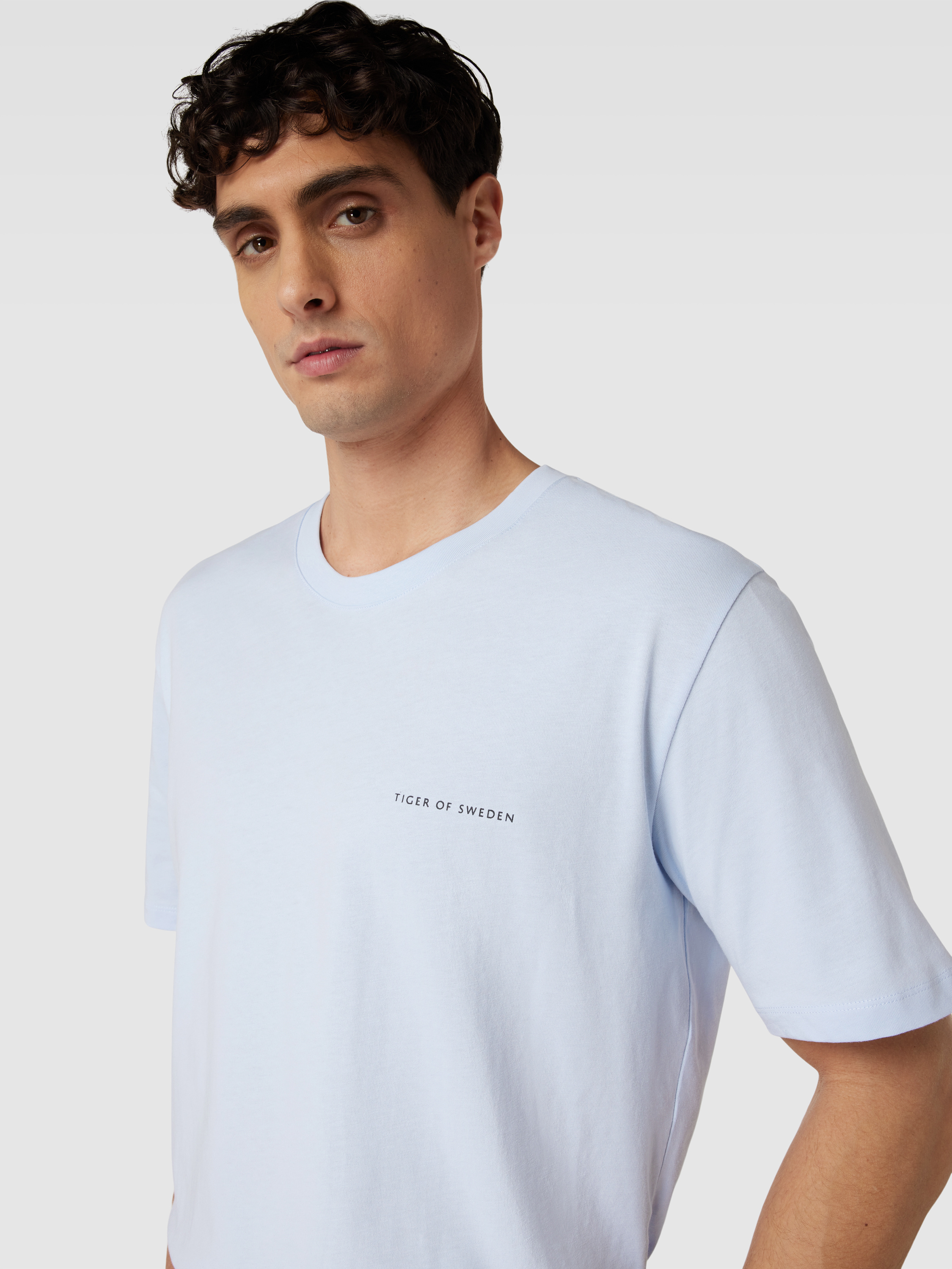 Tiger Of Sweden T-Shirt mit Label-Print Modell 'PRO' (hellblau) online ...