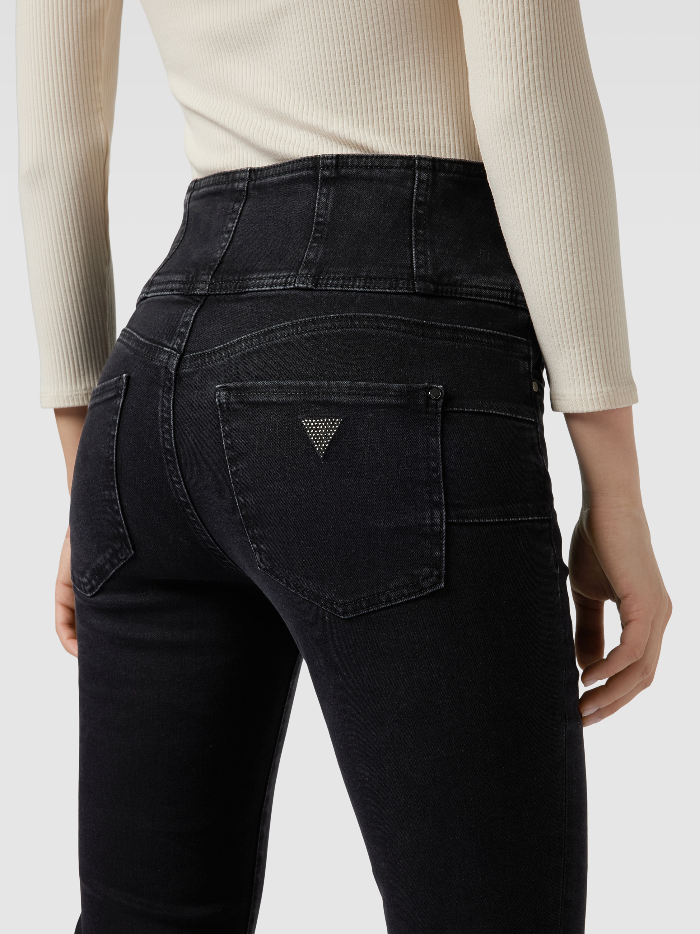 Guess High Waist Jeans mit breitem Bund (black) online kaufen