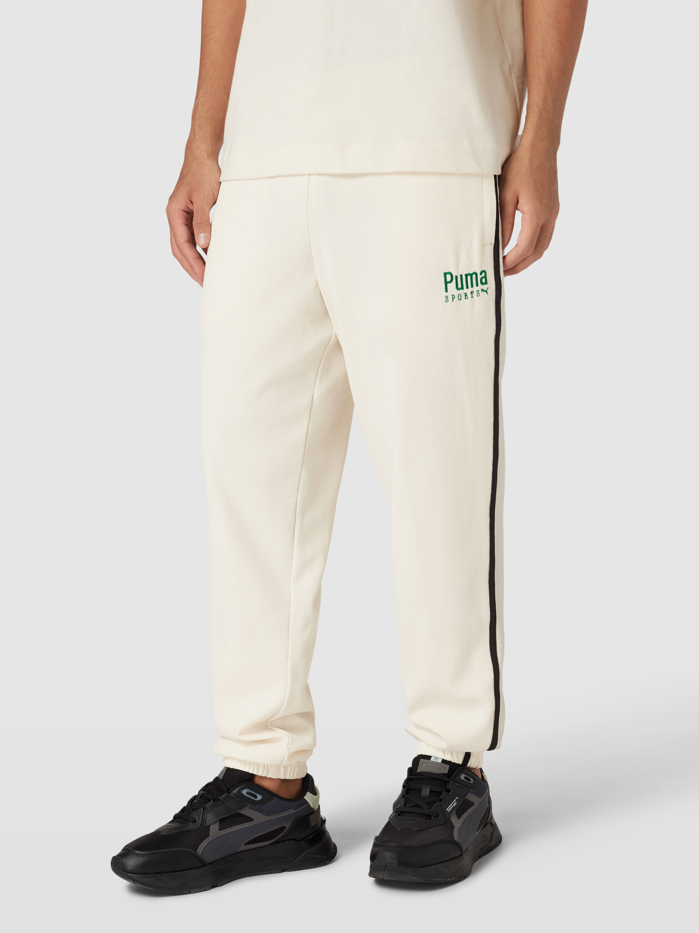 PUMA PERFORMANCE Sweatpants mit Logo-Stitching (offwhite) online kaufen