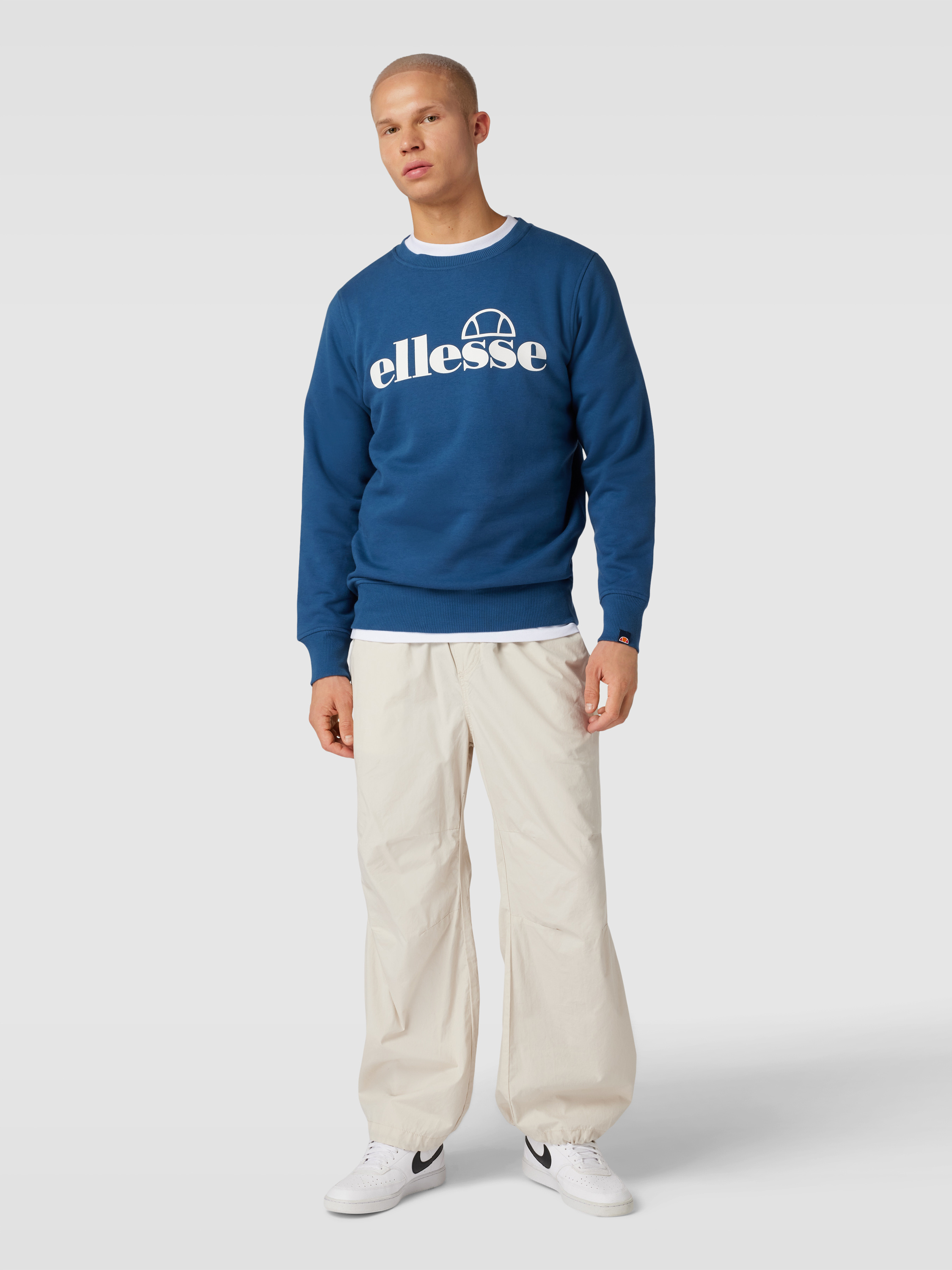 Ellesse Sweatshirt mit Label-Print Modell 'Bootia' (blau) online kaufen