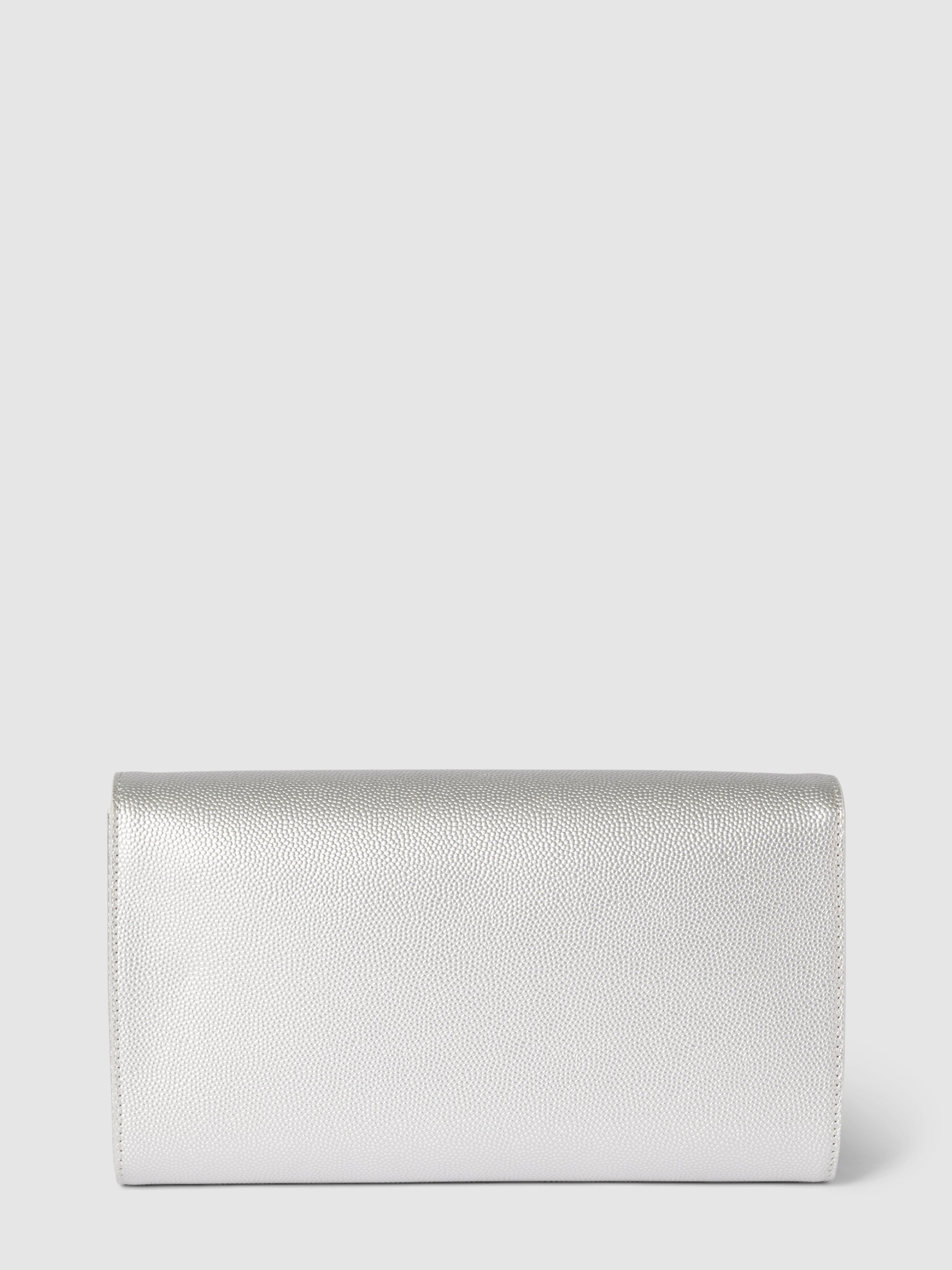 Valentino Bags Clutch met labelapplicatie, model 'DIVINA' in zilver ...