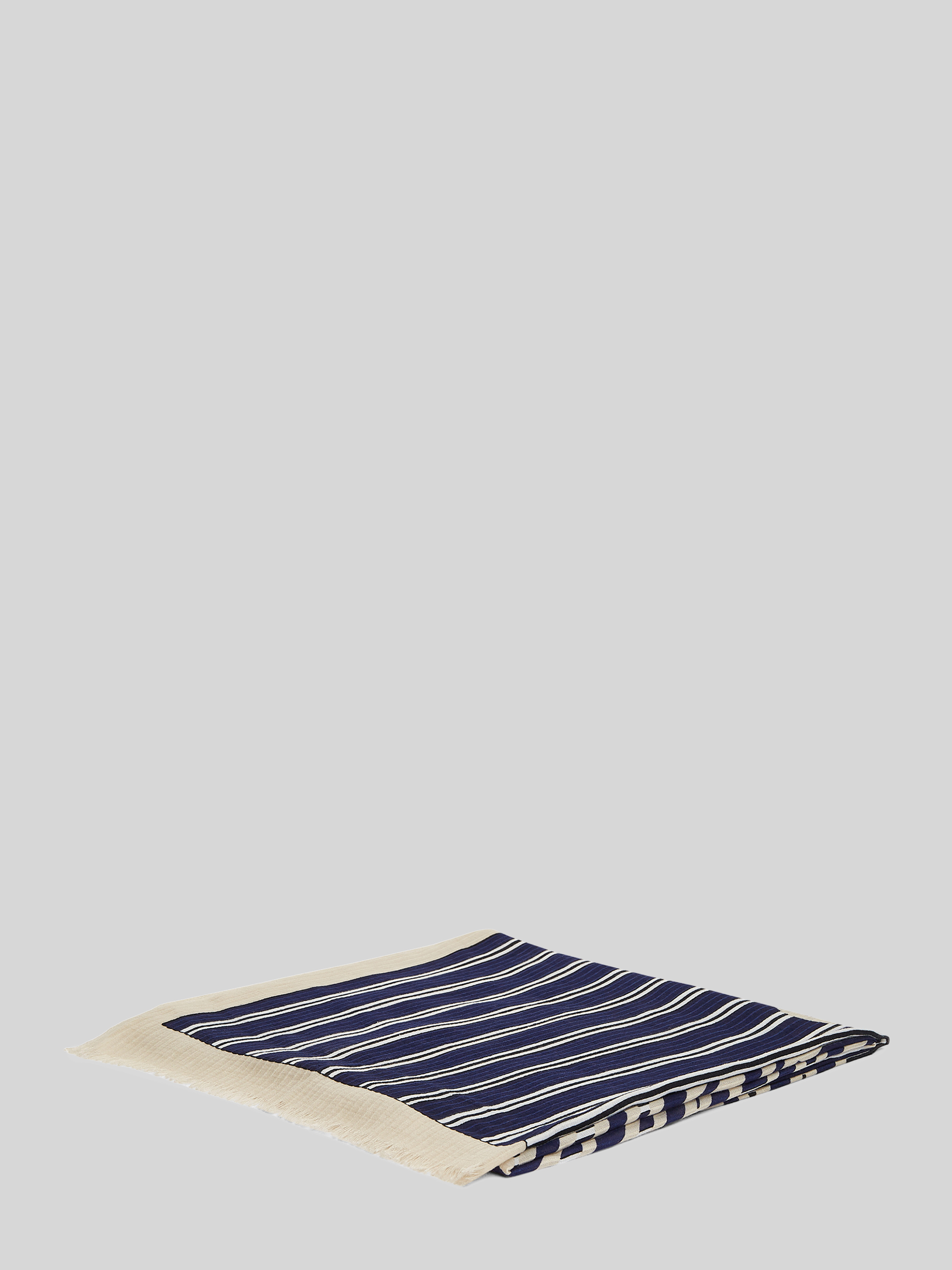Kup online Tommy Hilfiger Chusta z mieszanki modalu i bawełny z napisem ...