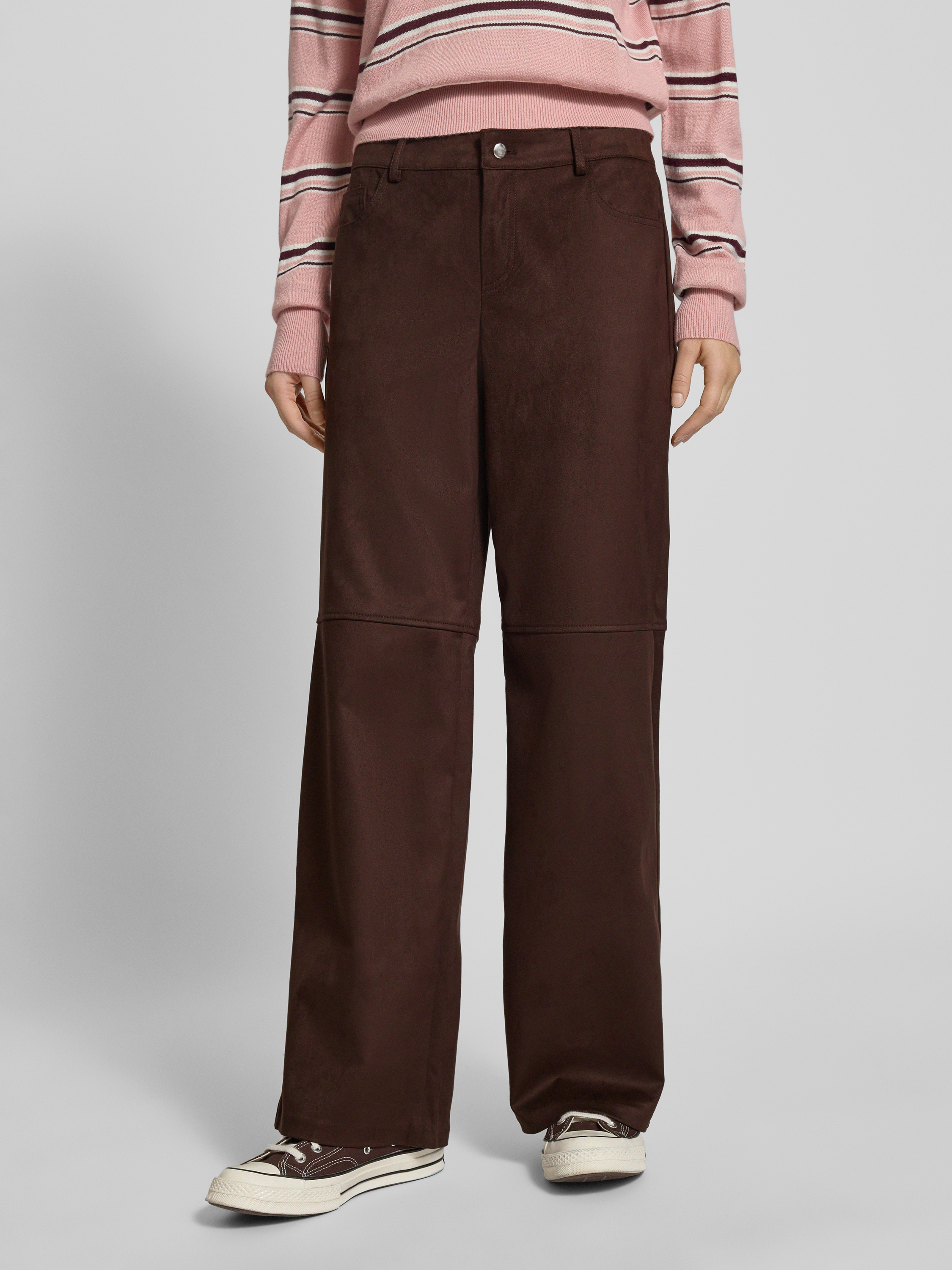 Gina Tricot Broek in leerlook met deelnaden in donkerbruin online kopen | P&C