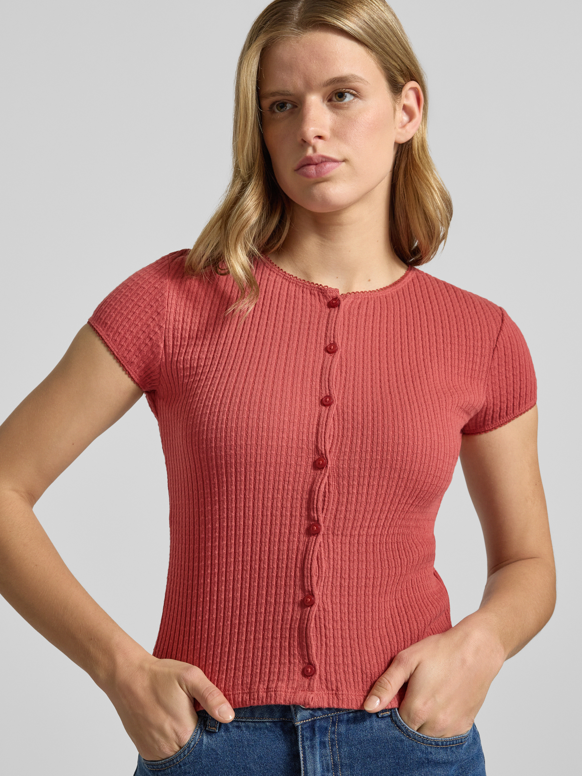 Kup online REVIEW t-shirt o kroju slim fit z pełną listwą guzikową ...