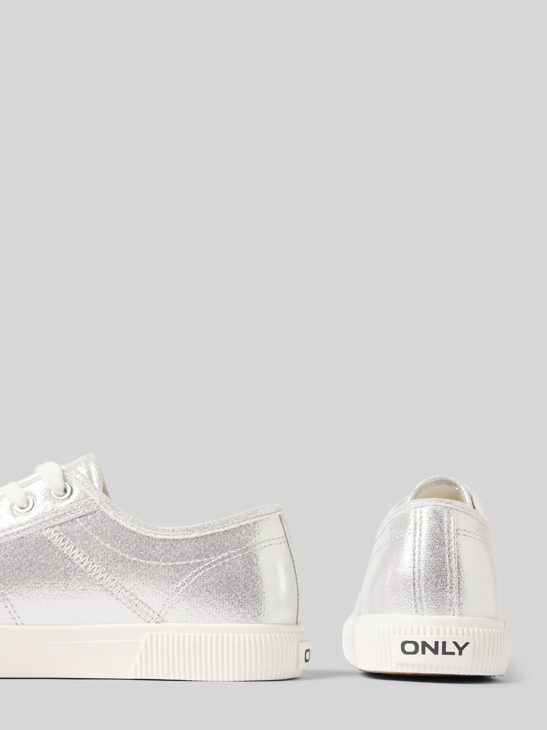Only Low Top Sneaker aus reiner Baumwolle Modell 'NICOLA' (silber ...