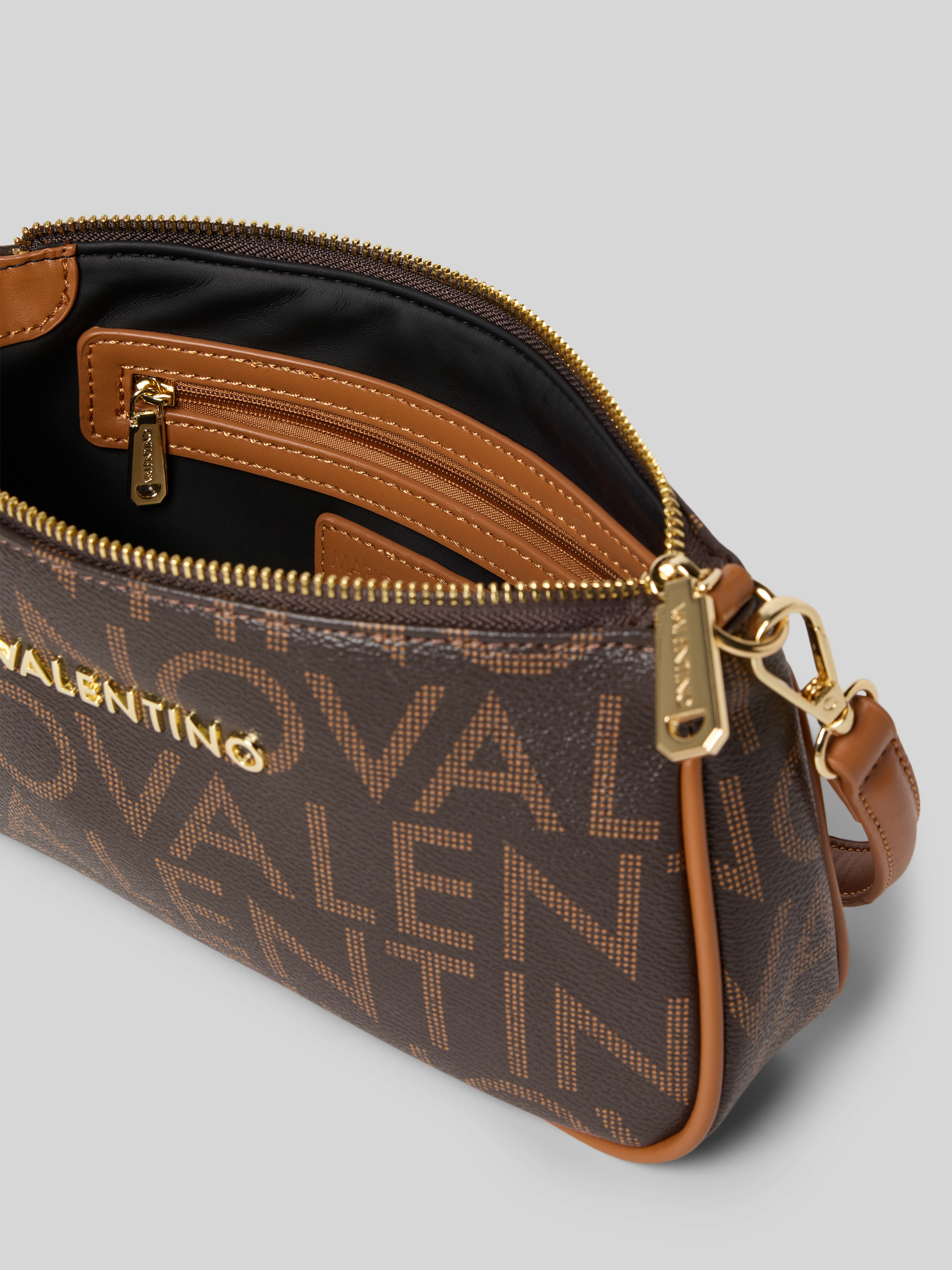 Valentino Bags Shoulder Bag in Leder-Optik Modell 'Regina' (mittelbraun ...