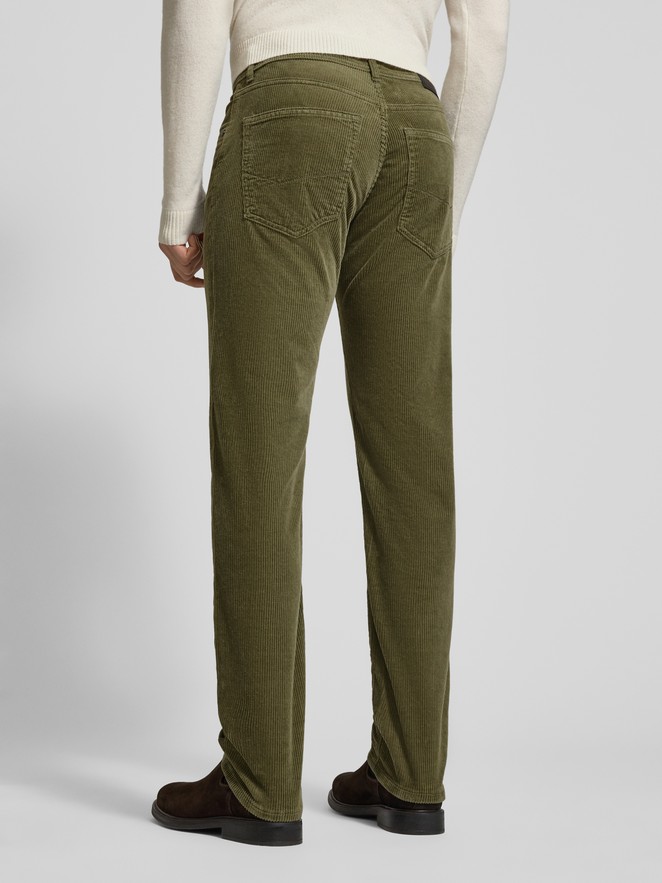 Kup online Pierre Cardin Spodnie sztruksowe o kroju regular fit z ...