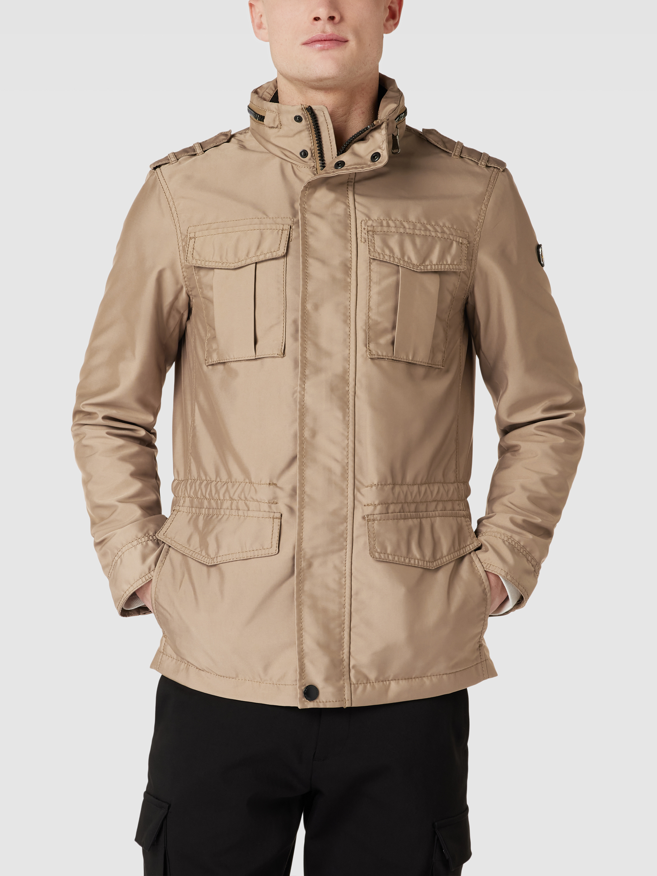 Wellensteyn Functioneel jack met opstaande kraag in zand online kopen | P&C