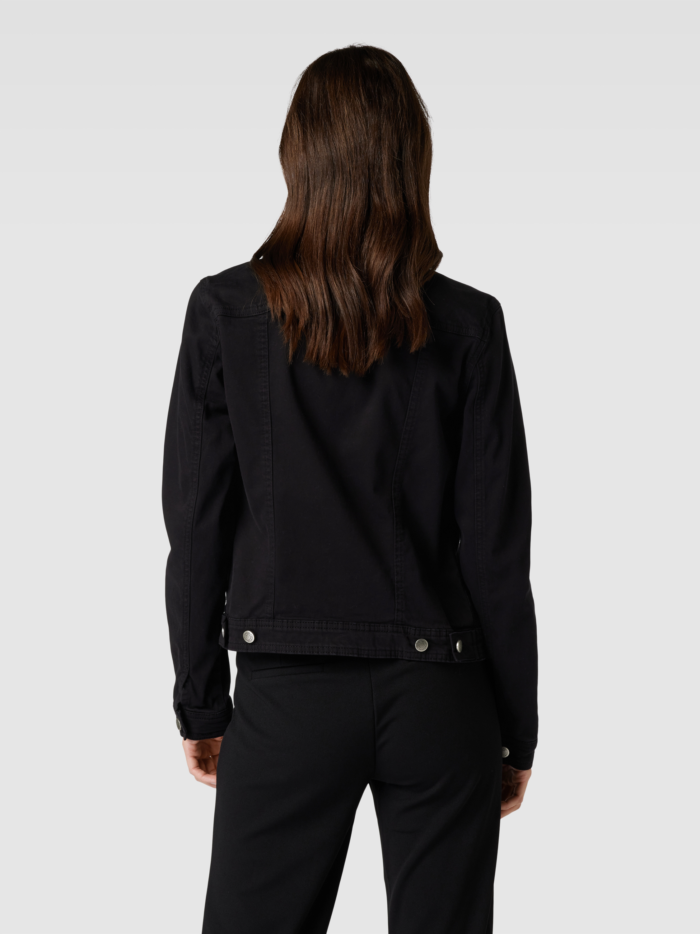 Kup online Soyaconcept Kurtka jeansowa z kieszeniami na piersi model ...