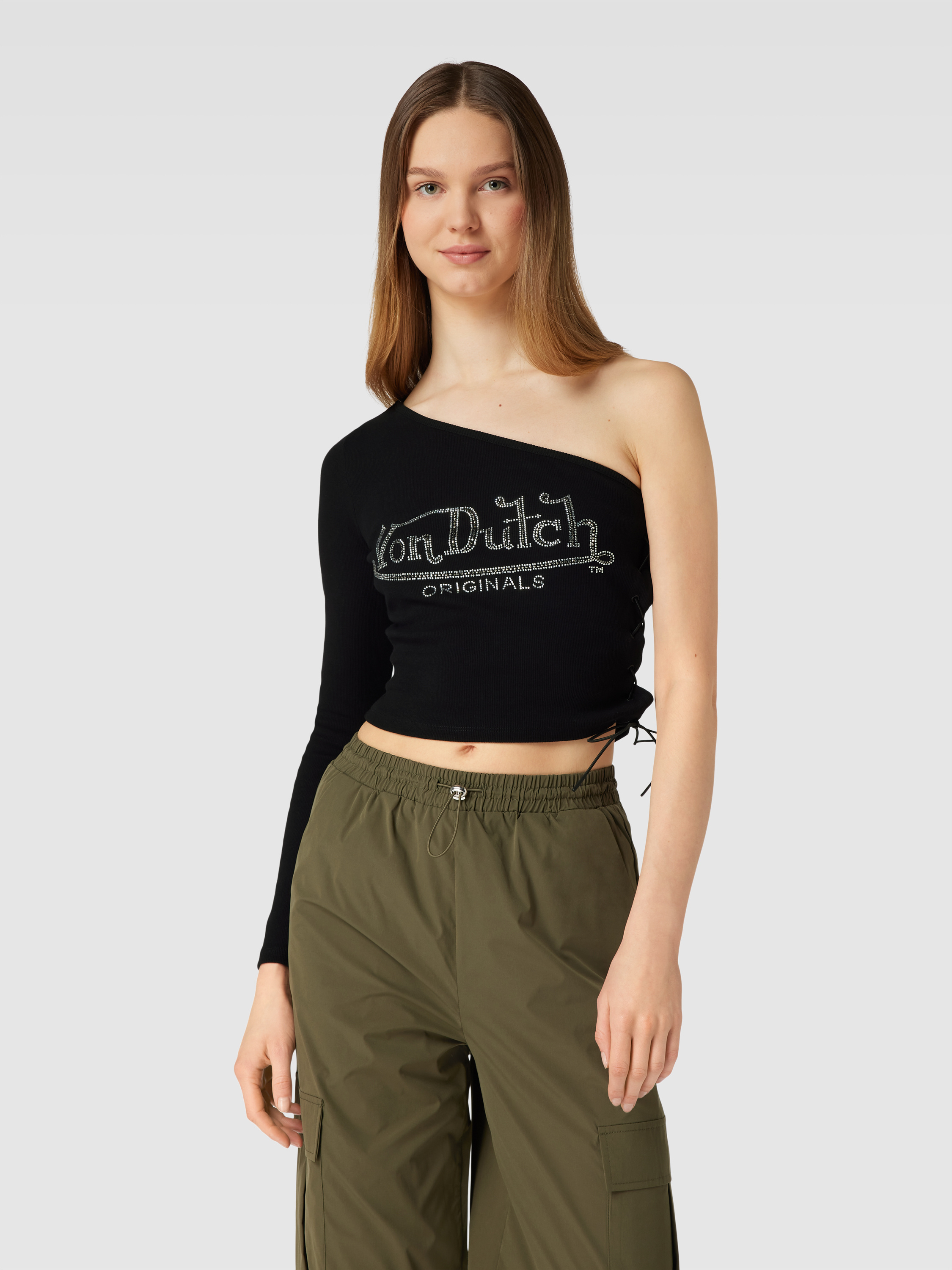 Von Dutch Cropped Longsleeve im One-Shoulder-Look Modell 'AVERY' (black ...