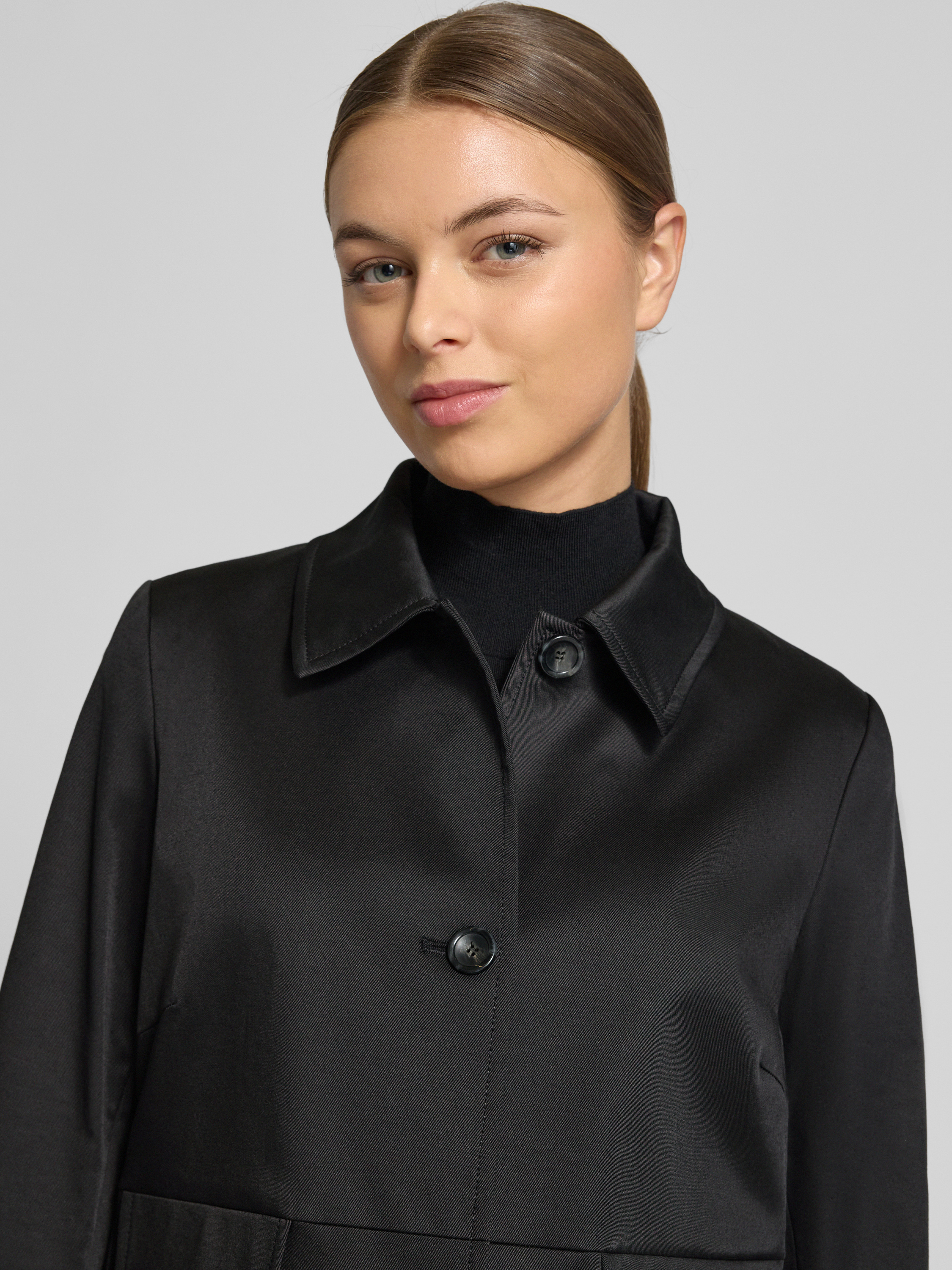 Kup online CINQUE Płaszcz o kroju regular fit z wykładanym kołnierzem ...