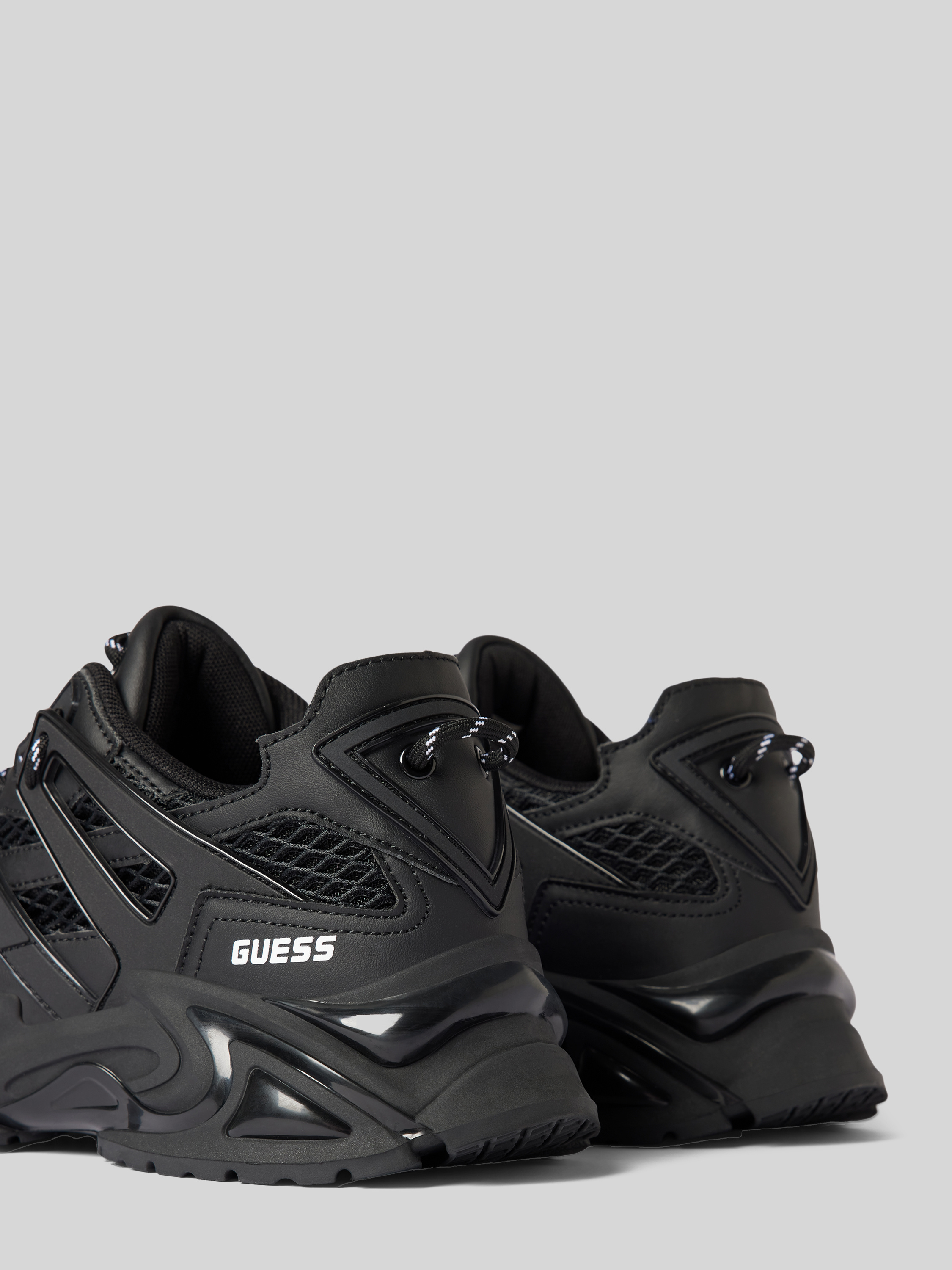 Guess Sneaker mit Label-Details Modell 'BELLUNA' (black) online kaufen