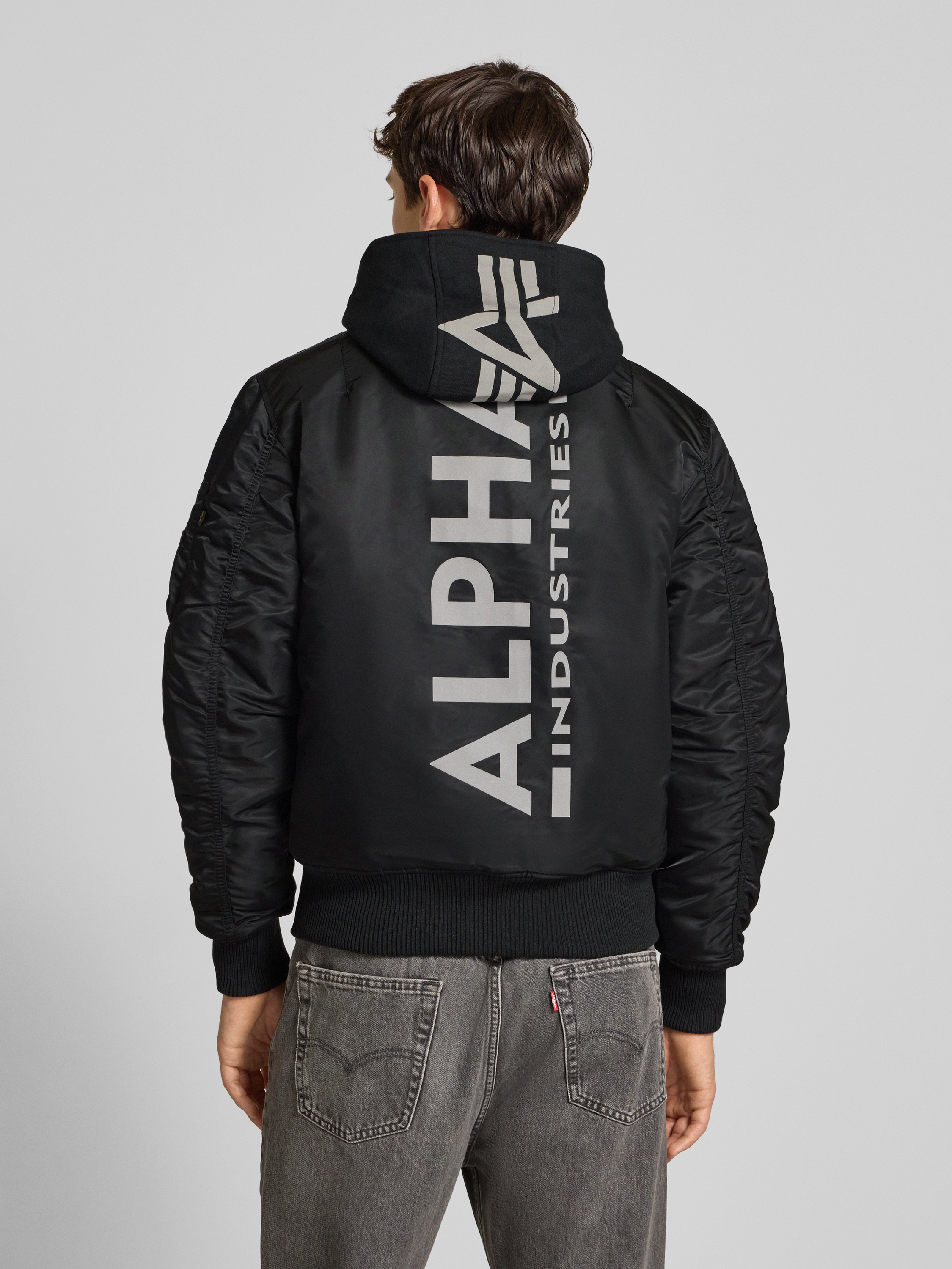 Alpha Industries Bomberjacke mit Label-Patch (black) online kaufen