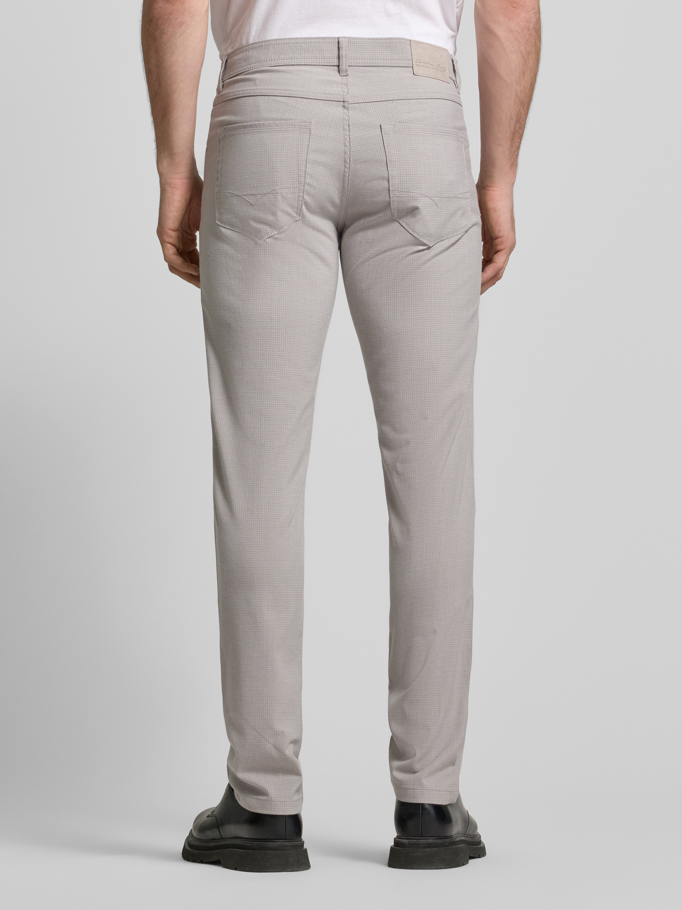 Christian Berg Men Regular fit Chino met 5-pocketmodel in zilver online ...