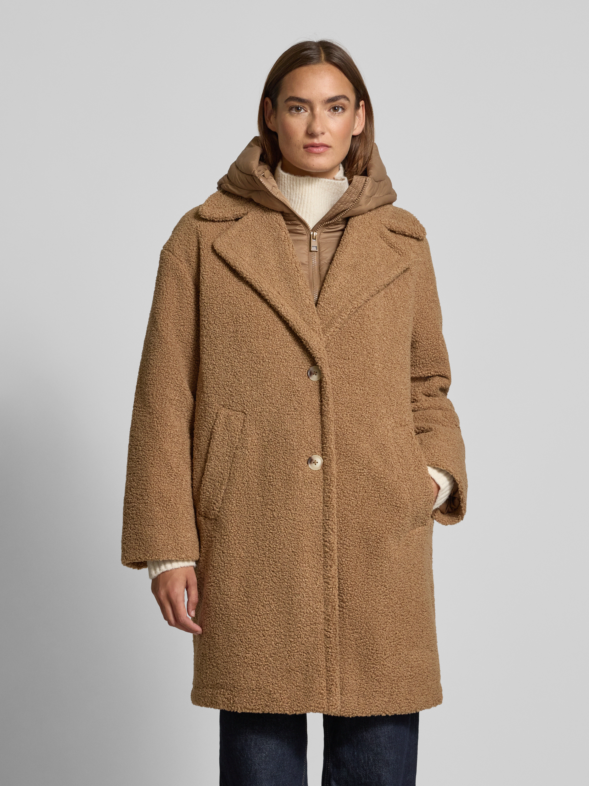 Christian Berg Woman Selection Lange jas van teddybont met gewatteerde ...