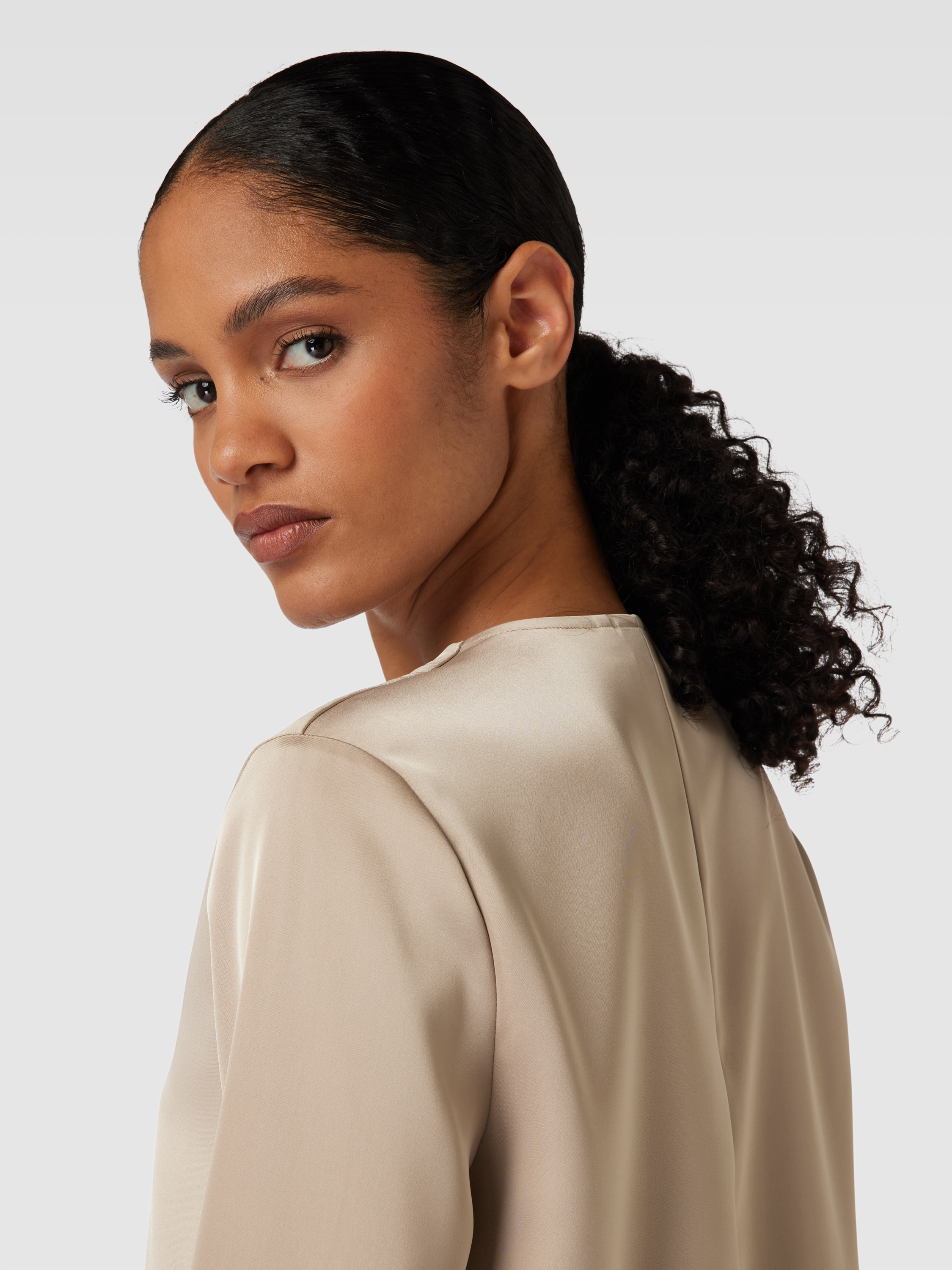 Calvin Klein Womenswear Bluse aus Satin mit V-Ausschnitt (taupe) online ...