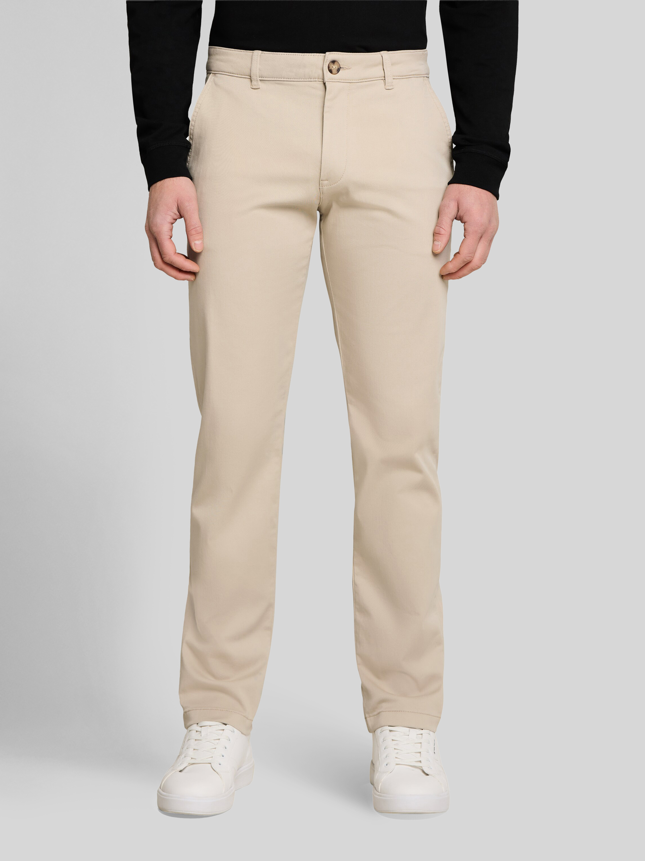 Kup online Tom Tailor Chinos o kroju straight fit z mieszanki bawełny ...