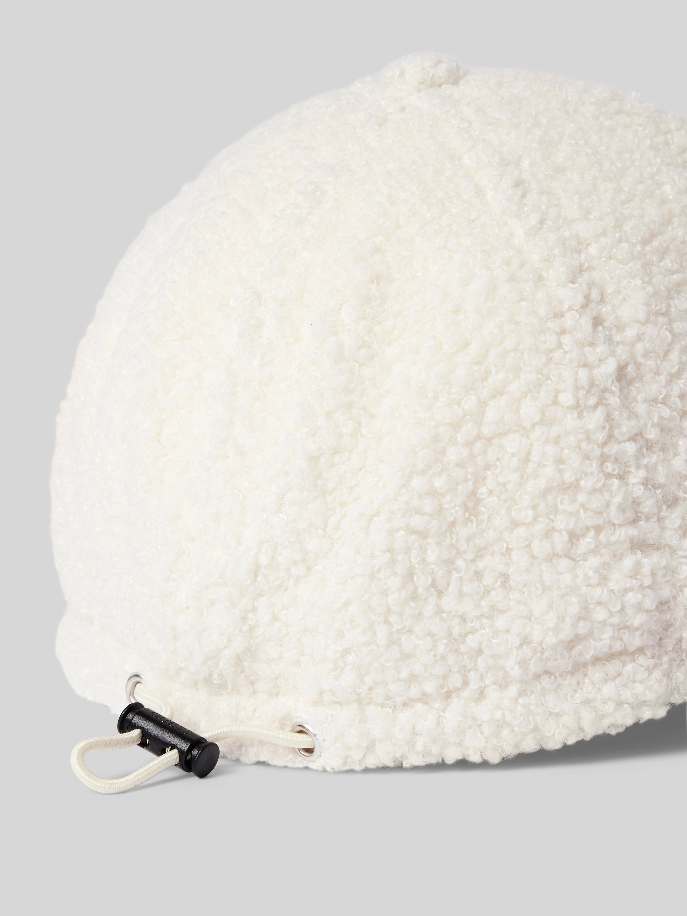 GUESS Basecap mit Teddyfell (offwhite) online kaufen