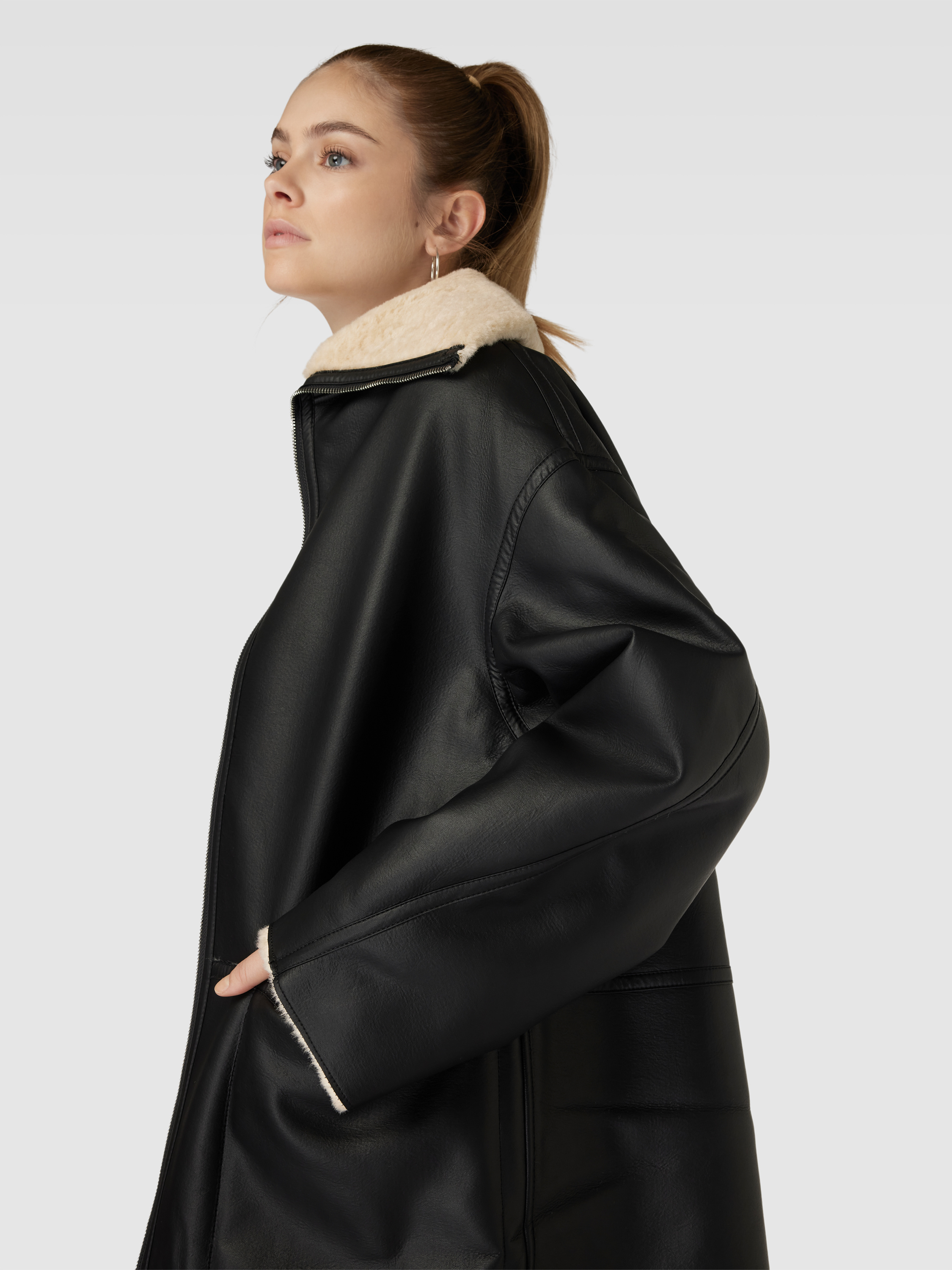 EDITED Mantel mit Zweiwege-Reißverschluss Modell 'Chelsea' (black ...
