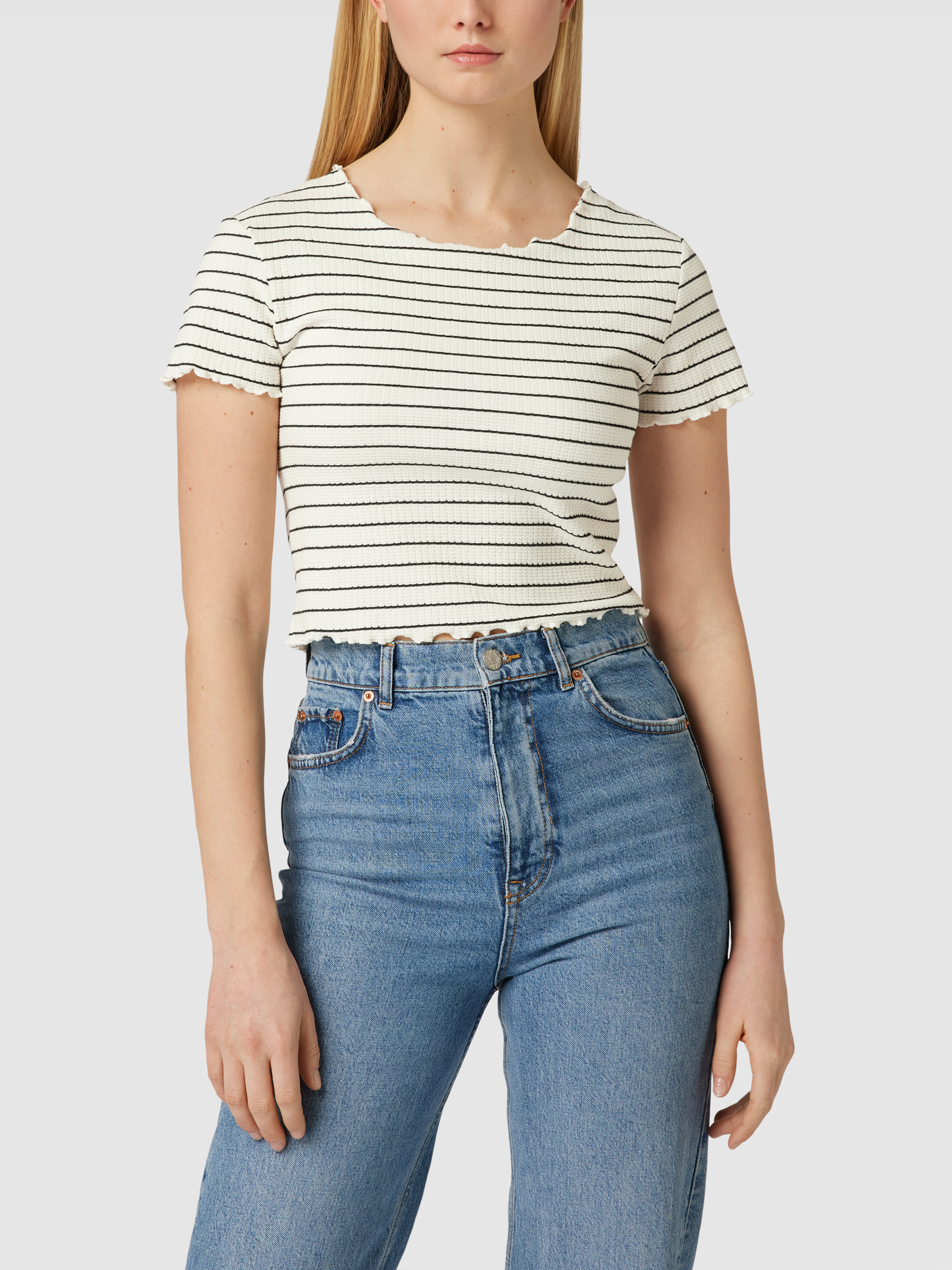 Only T-Shirt mit Muschelsaum Modell 'ANITS' (weiss) online kaufen