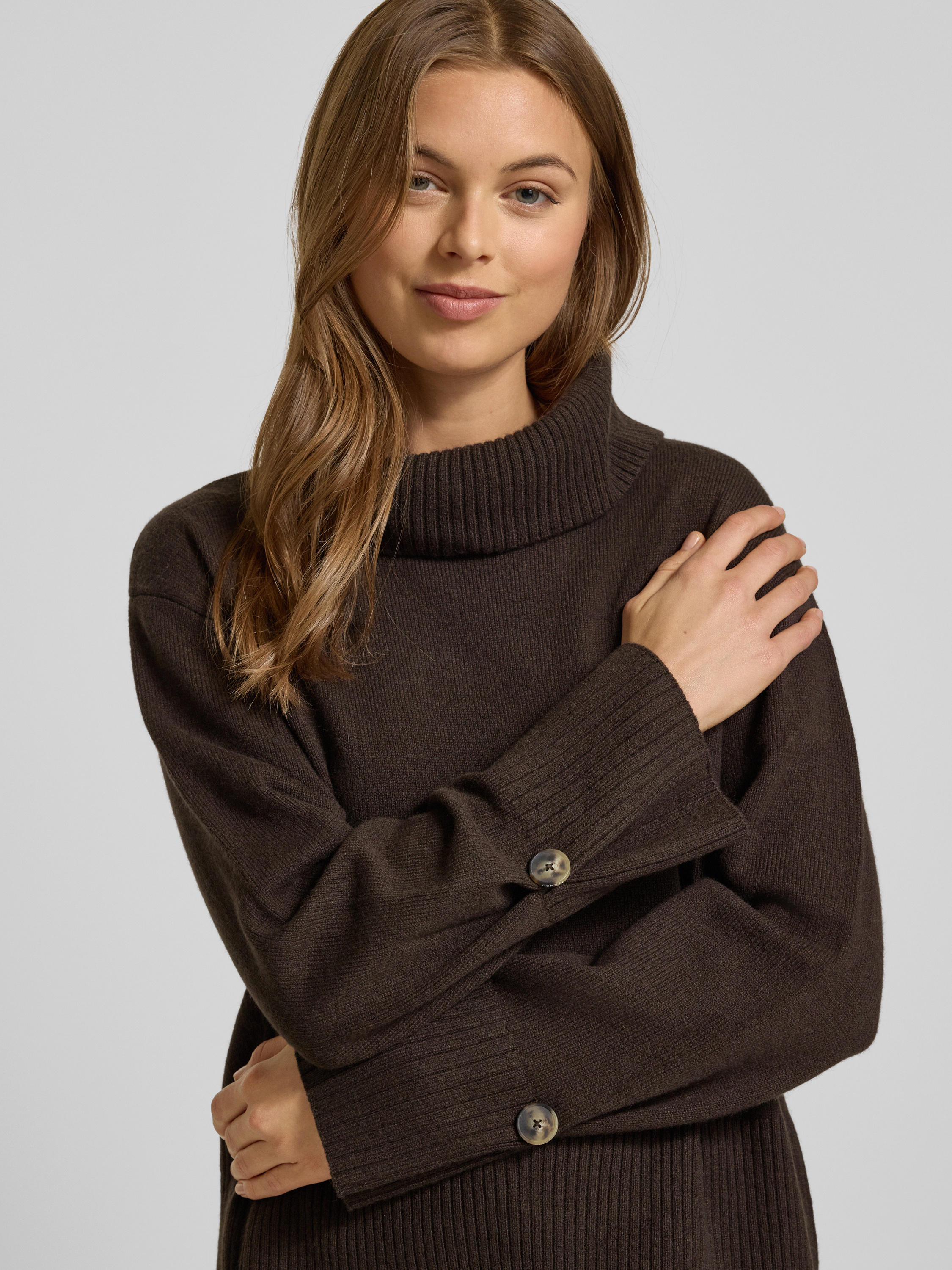 comma Loose Fit Strickpullover aus Woll-Mix mit Rollkragen (dunkelbraun) online kaufen