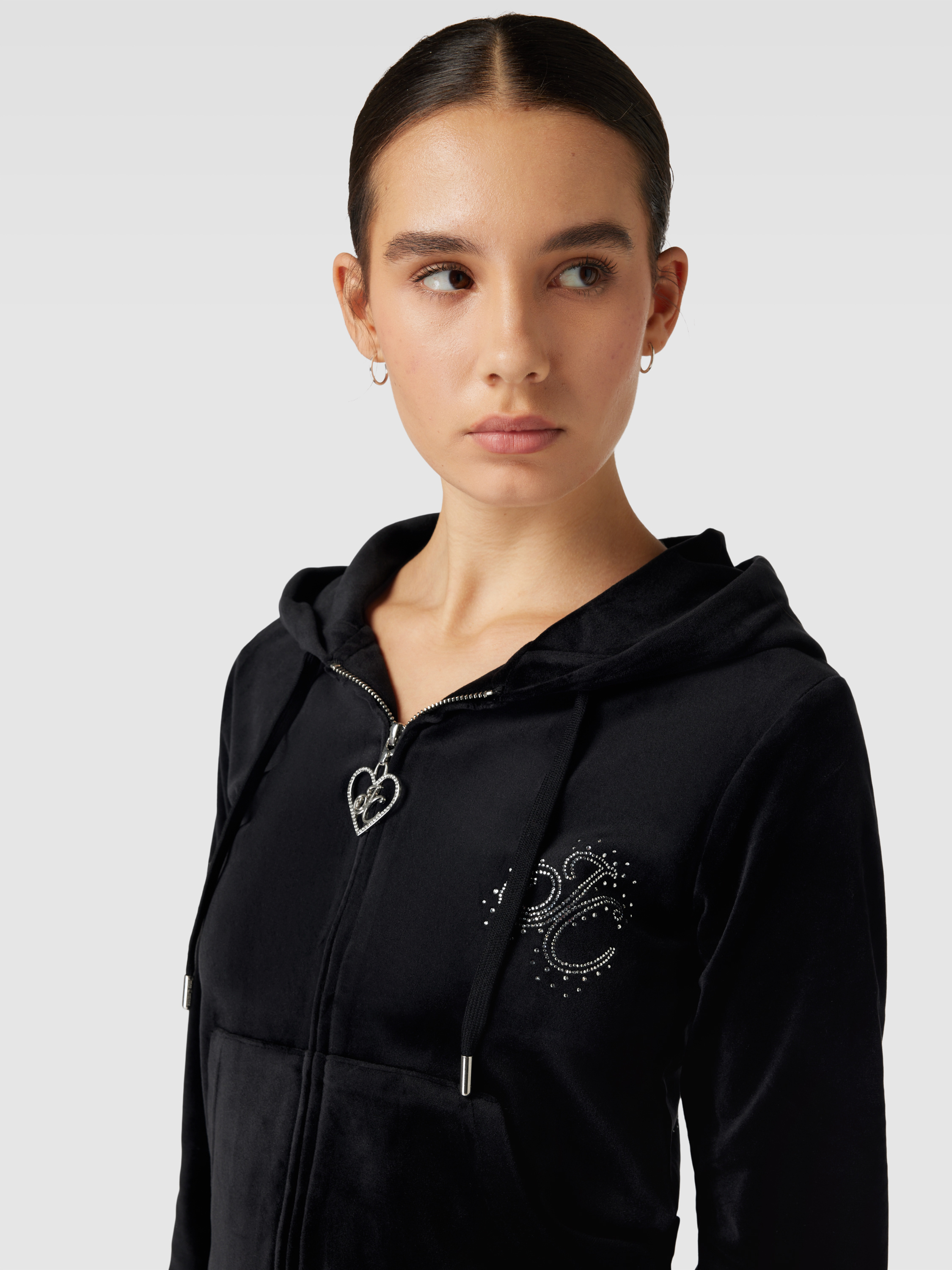Juicy Couture Sweatjacke mit Kapuze Modell 'AMIR SCATTER DIAMANTE' (black) online kaufen