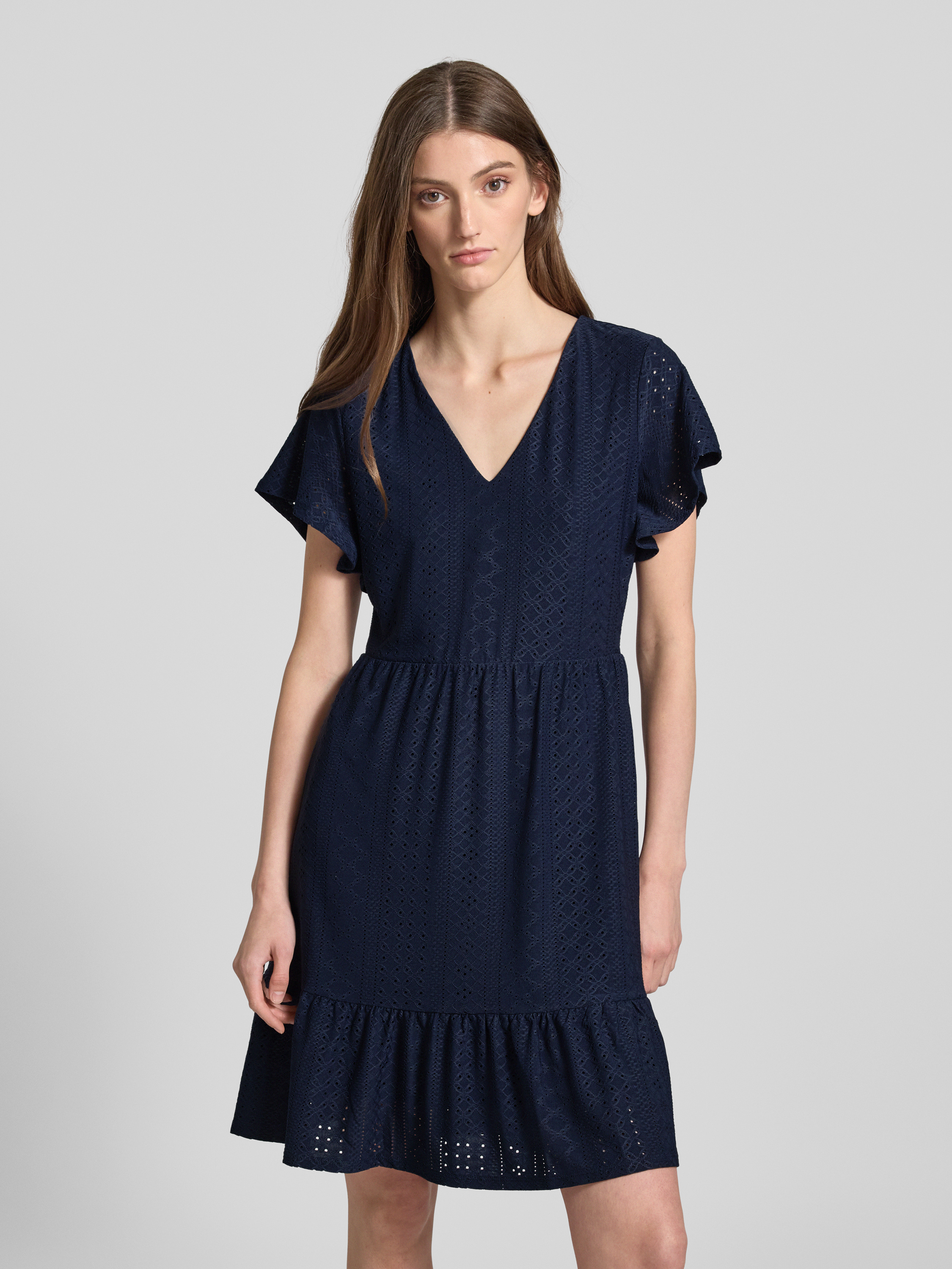 Only Tailliertes Freizeitkleid mit Lochstickerei Modell 'SANDRA ...